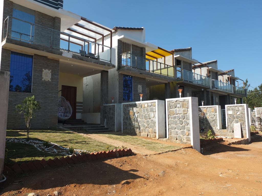 Address of Sushmika Villas & Resorts on Goibibo