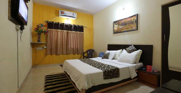 Hotel Mahashakti 𝗕𝗢𝗢𝗞 Rajkot Hotel