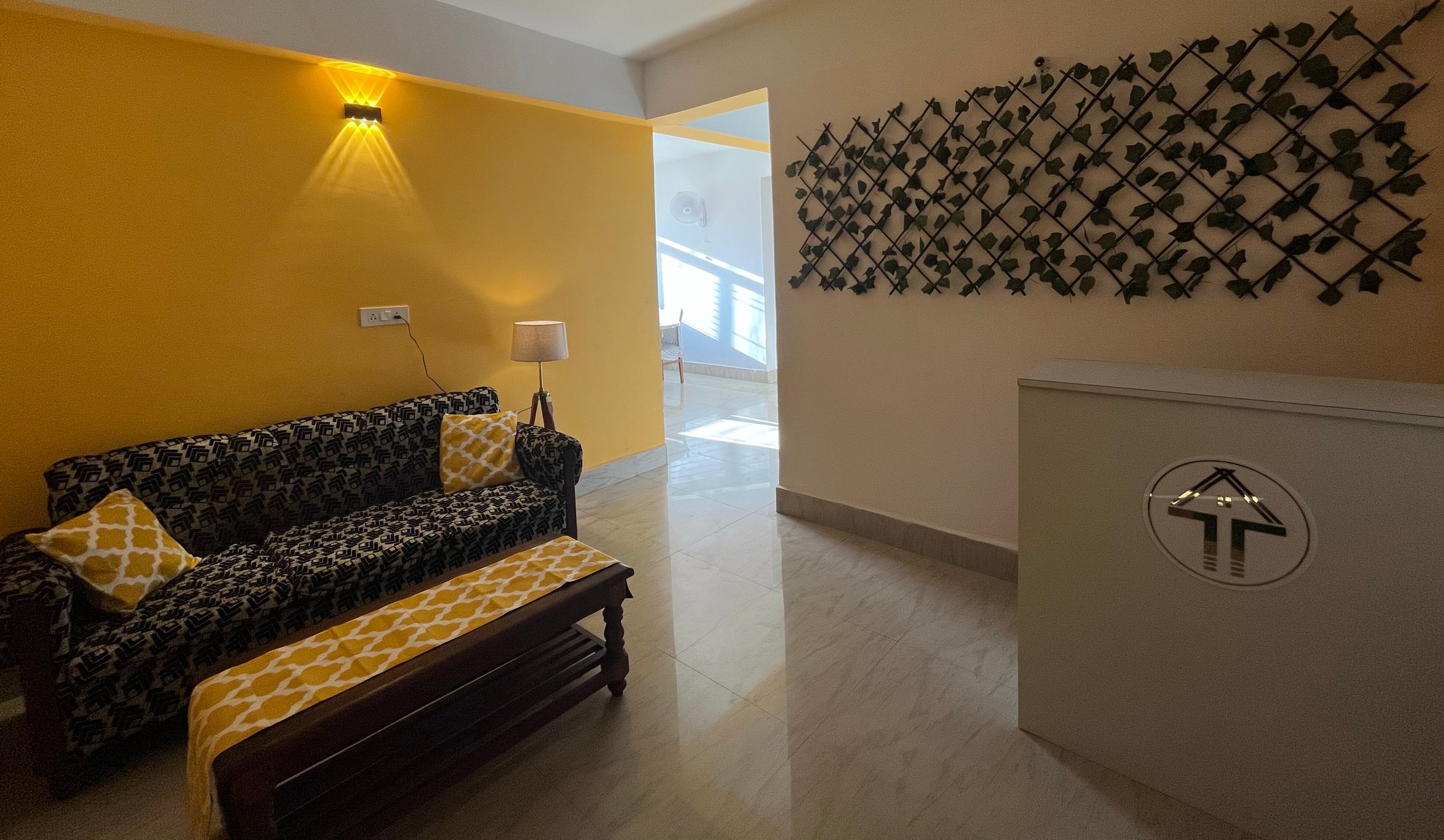 Townsville Jorhat 𝗕𝗢𝗢𝗞 Jorhat Homestay