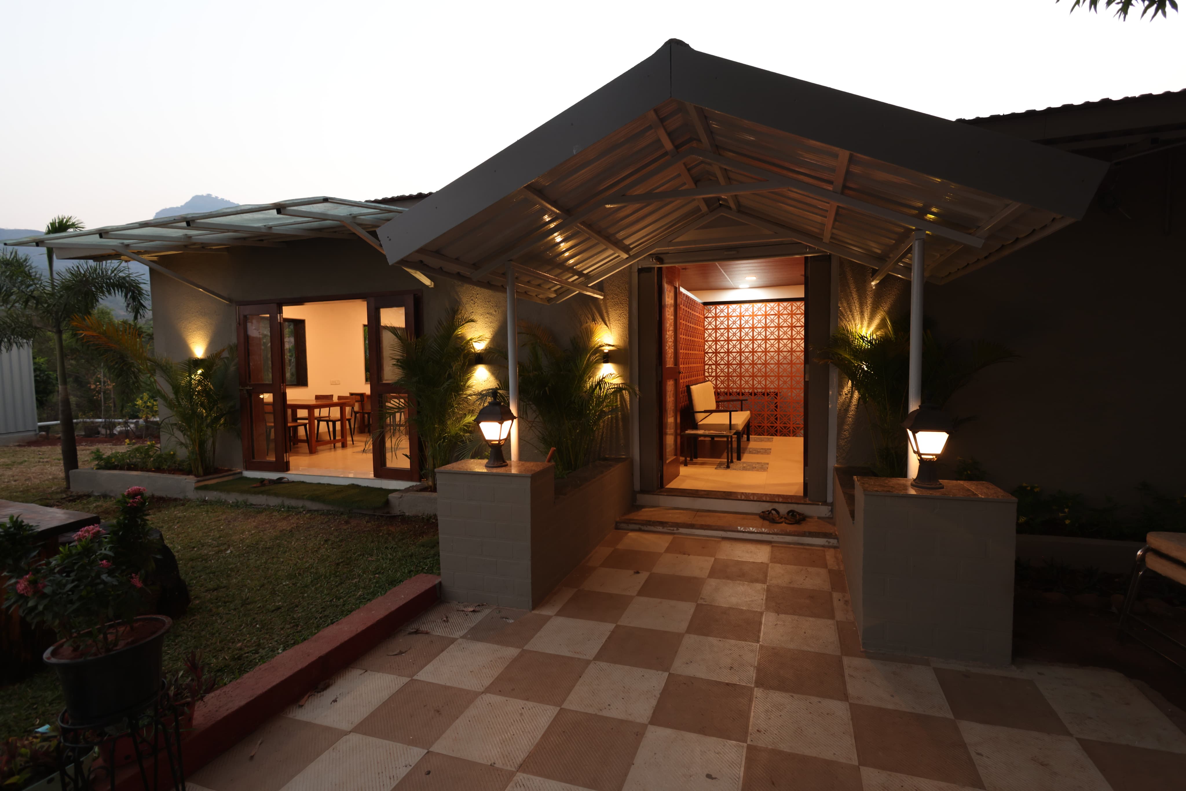 Vanah Villa And Resort 𝗕𝗢𝗢𝗞 Lonavala Farm House