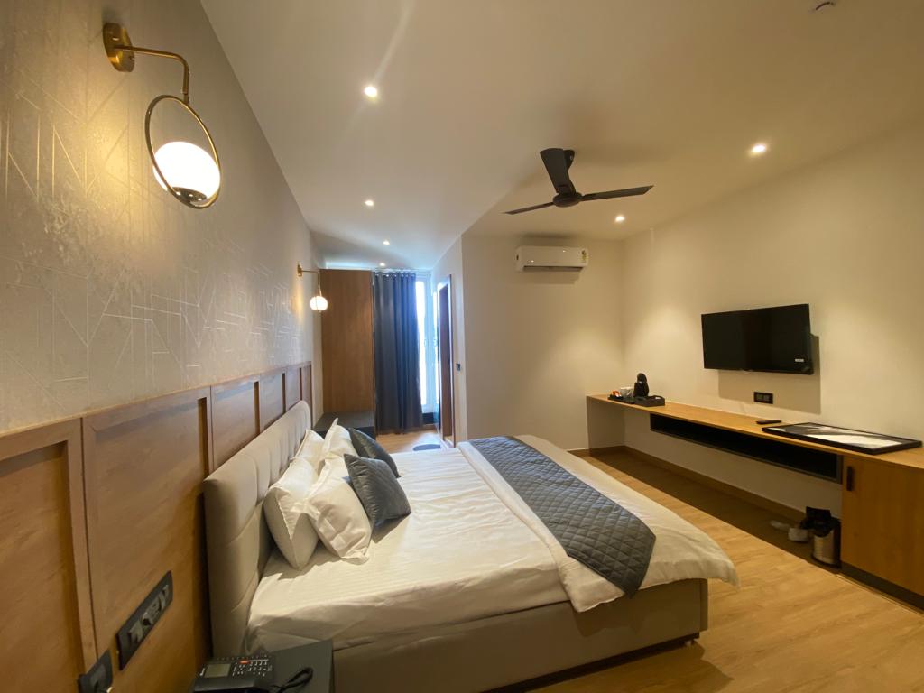 Rooms By Peddlers Hotel Yamunanagar - Reviews, Photos & Offer