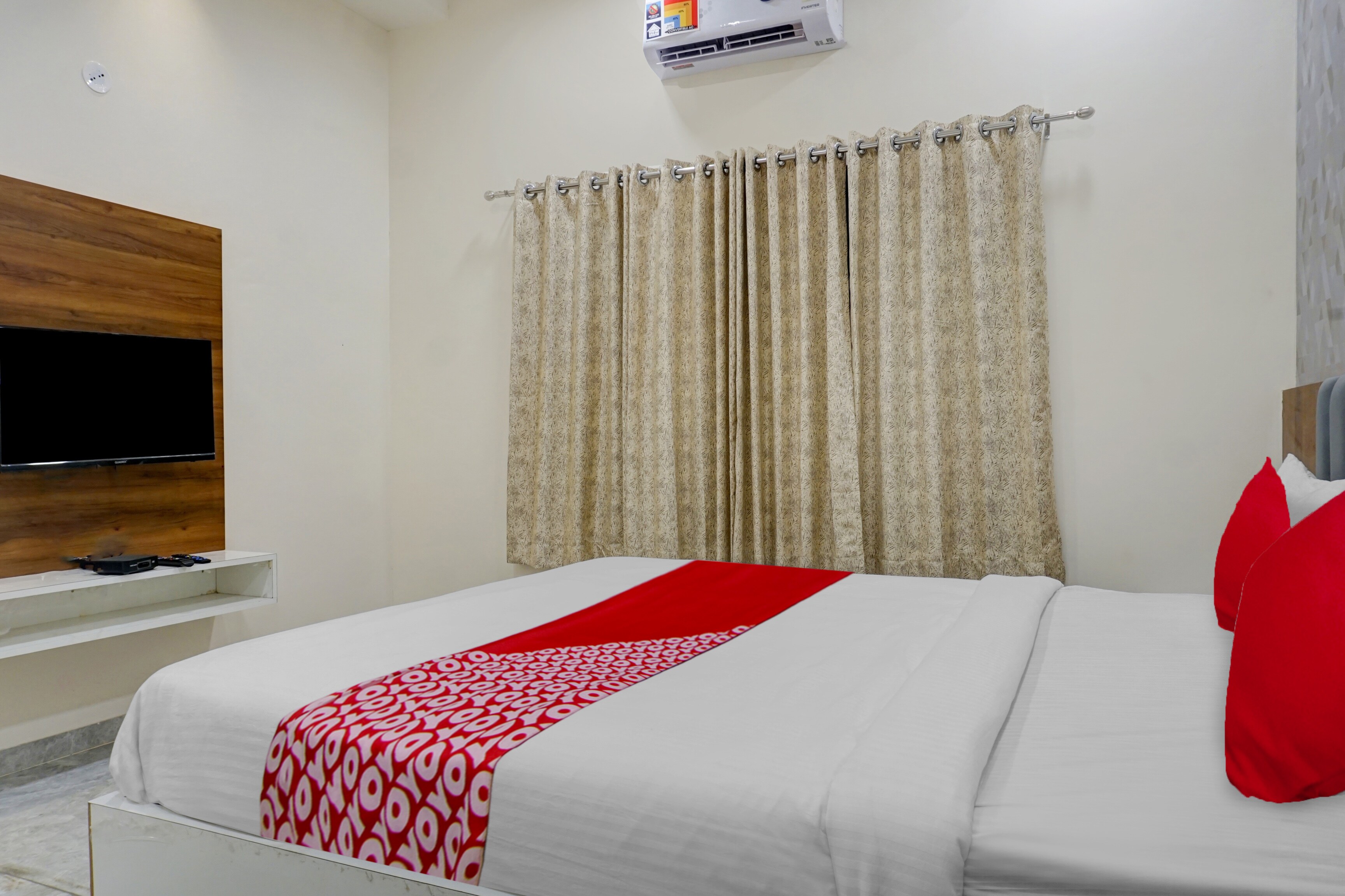 Hotel O Keshar Palace And Lodging Nevasa - Reviews, Photos & Offer