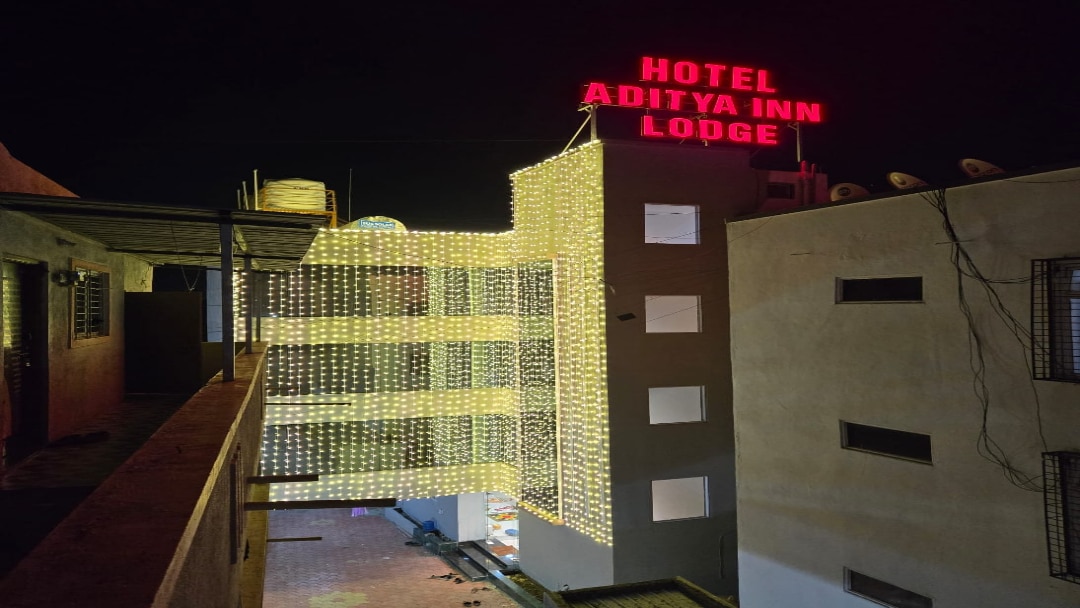 Hotel Aditya Inn 𝗕𝗢𝗢𝗞 Ranjangaon Hotel