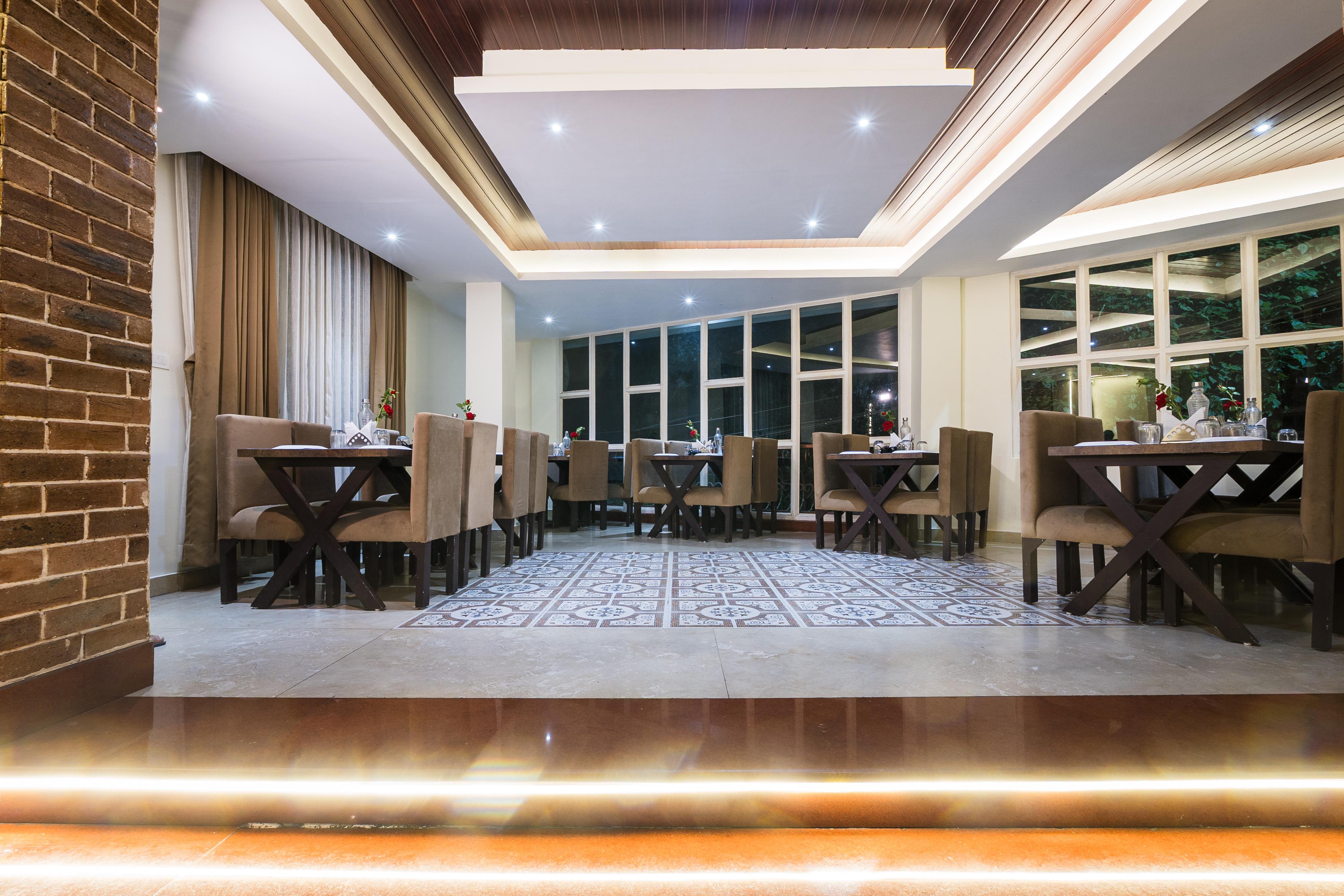 Sucasa Hills Meraki Grand Two Mins Walk From MG Marg Hotel Gangtok ...