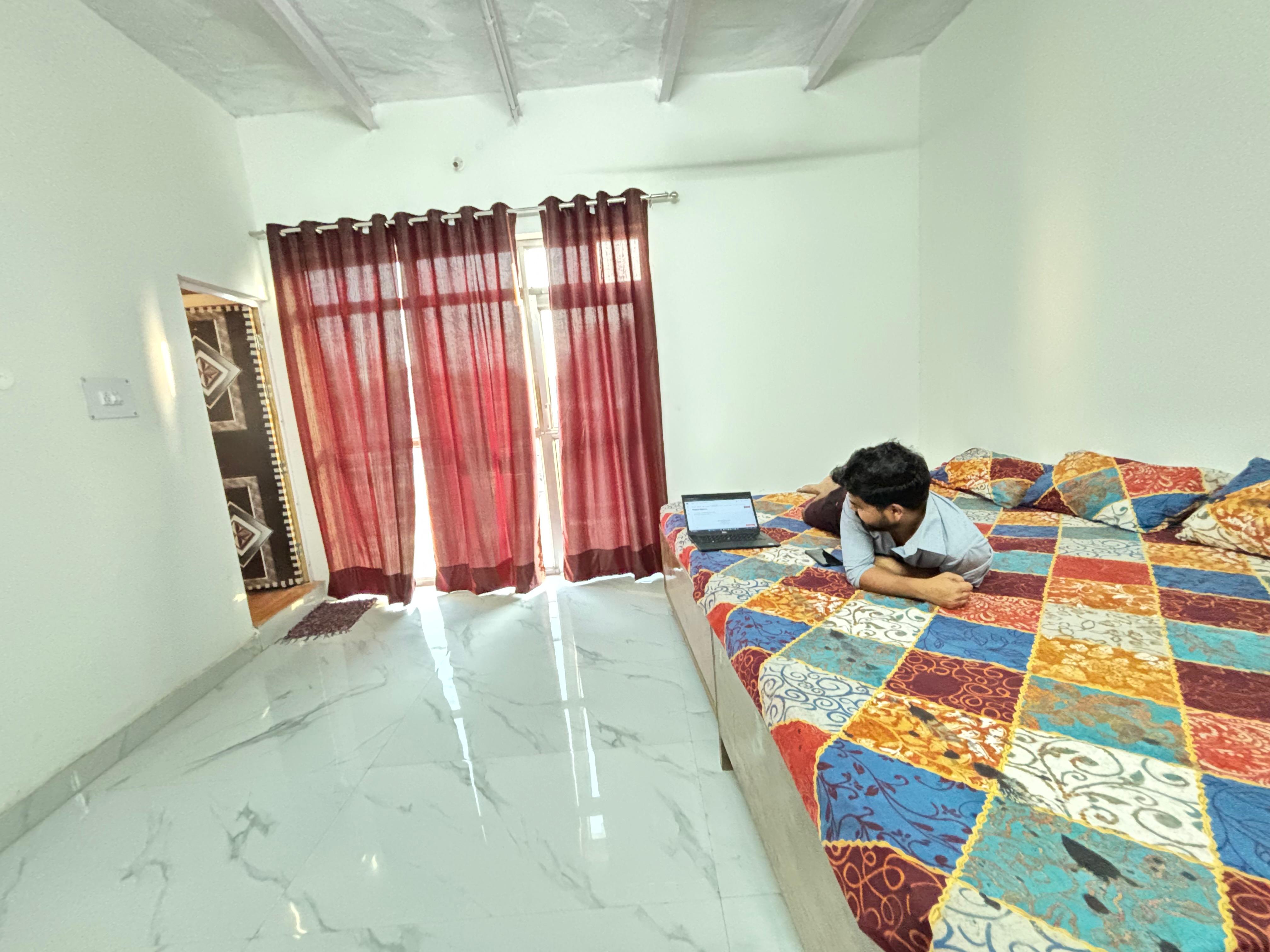 Rooms of Shri Guru home stay - Homestay in Mathura