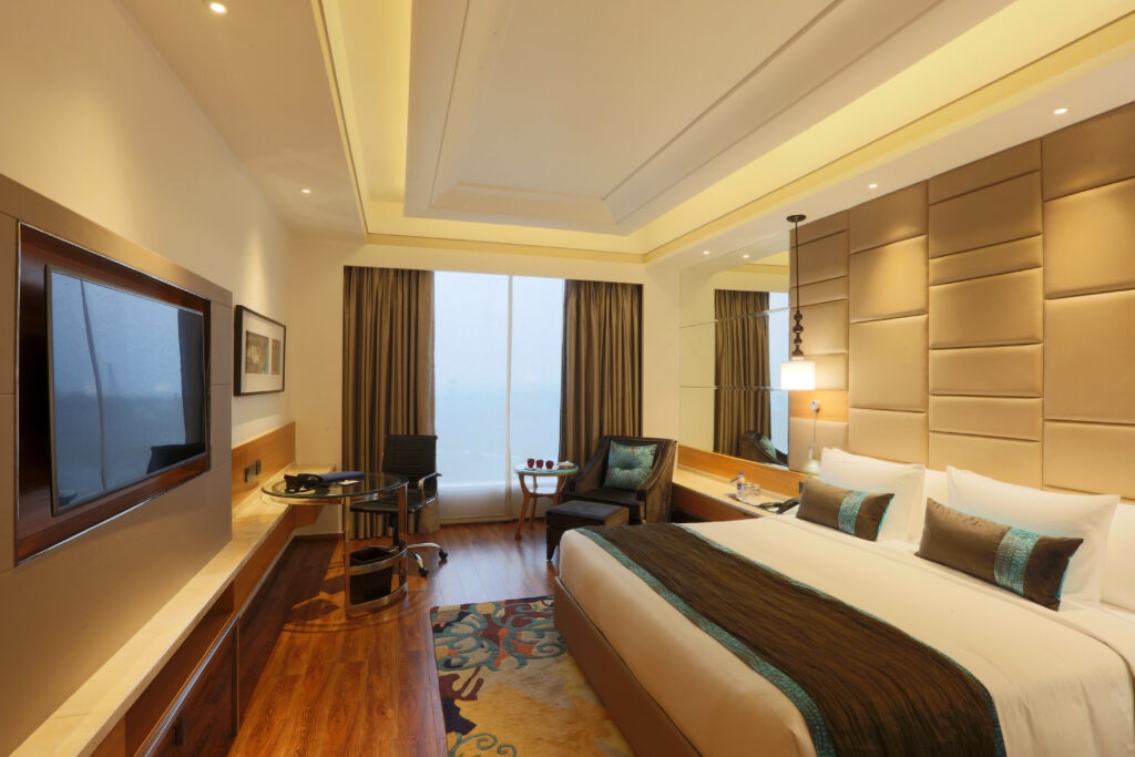 Hotel Cardinal Express Oxmo @ Delhi Airport By Luxury Group Delhi ...