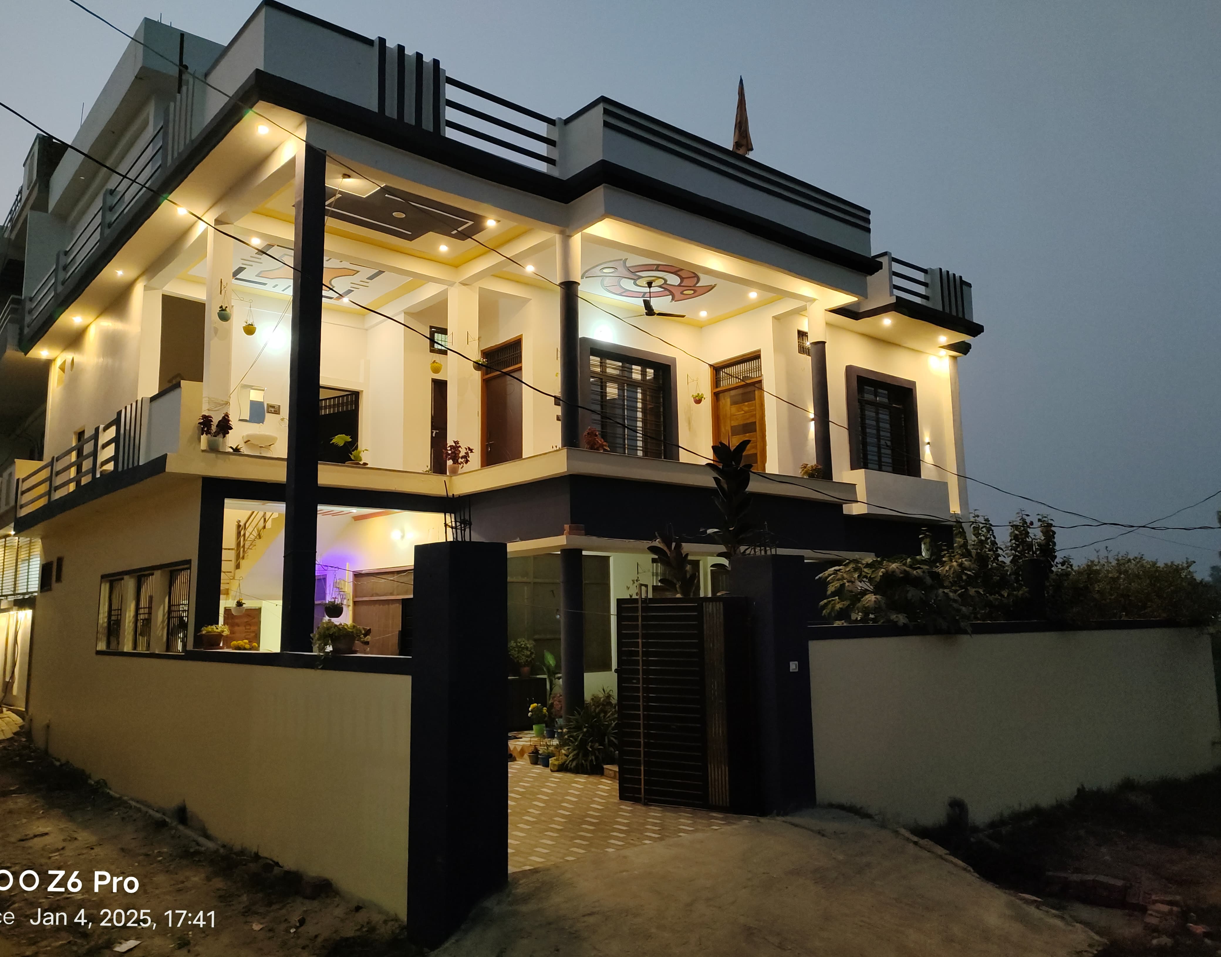 Photos of Ashray Innn Ayodhya Dham - Ayodhya Hotel on Goibibo