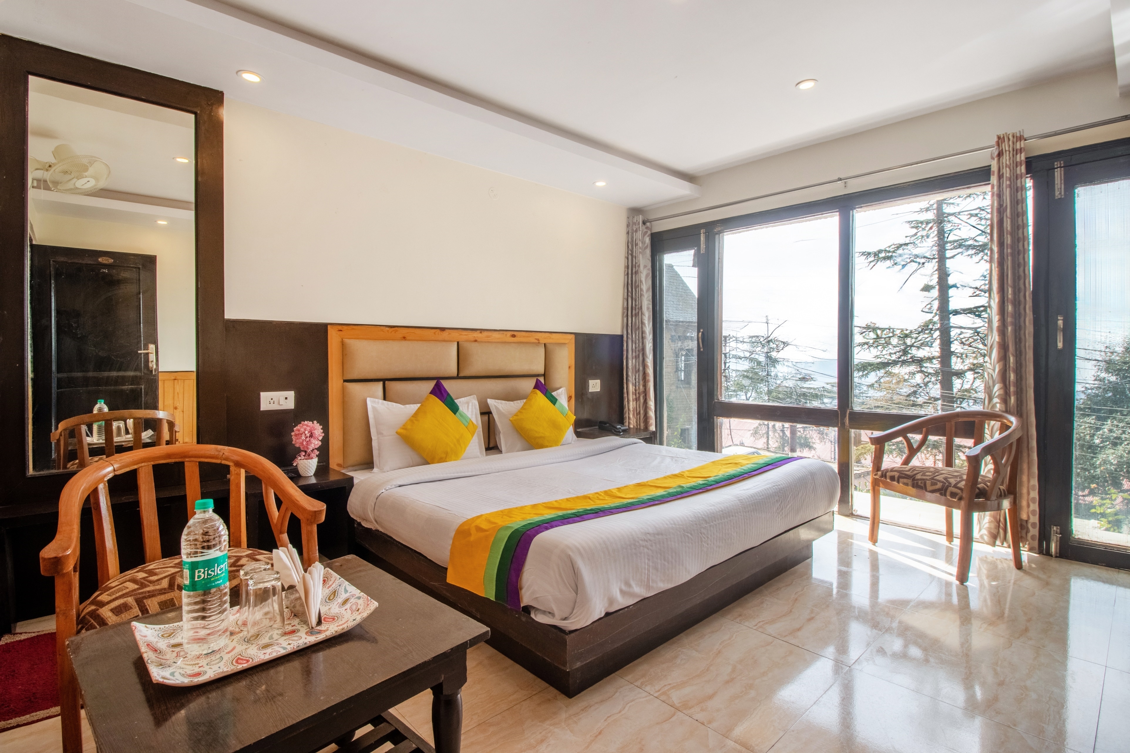 Itsy Hotels Avantika With Forest View Shimla - Reviews, Photos & Offer