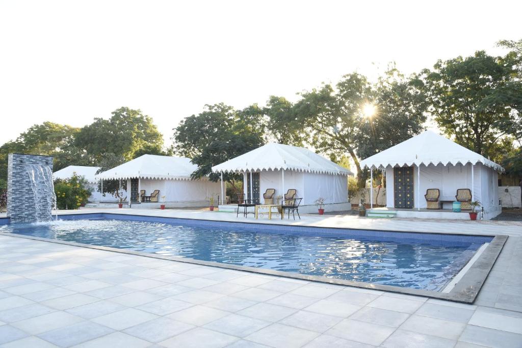 Photos of Jawai Nature Stay - Leopard Safari Camp - Sumerpur Hotel on ...