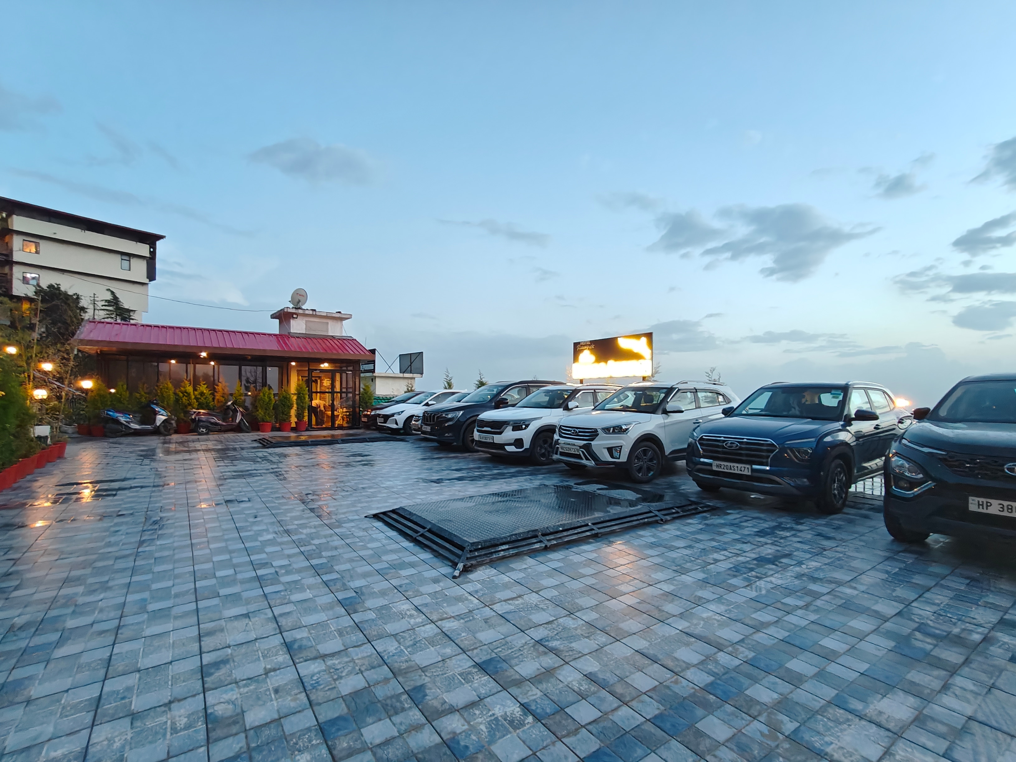 Photos of The Palm Aryan Mussoorie (5 mins Walk to Mall Road) - Hotel ...