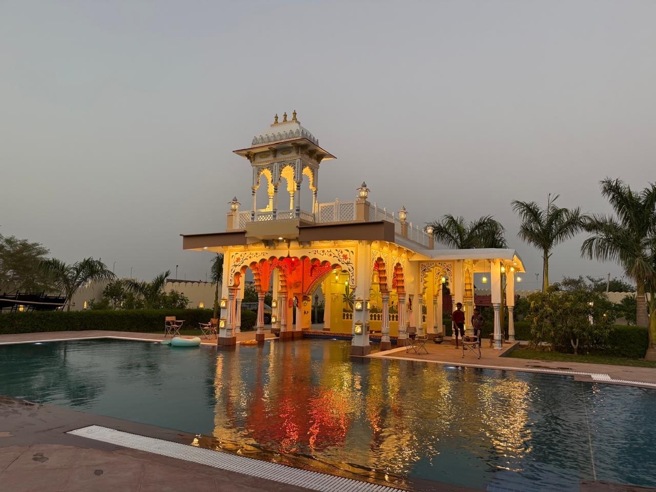 Rawla lohgarh 𝗕𝗢𝗢𝗞 Kota Farm House