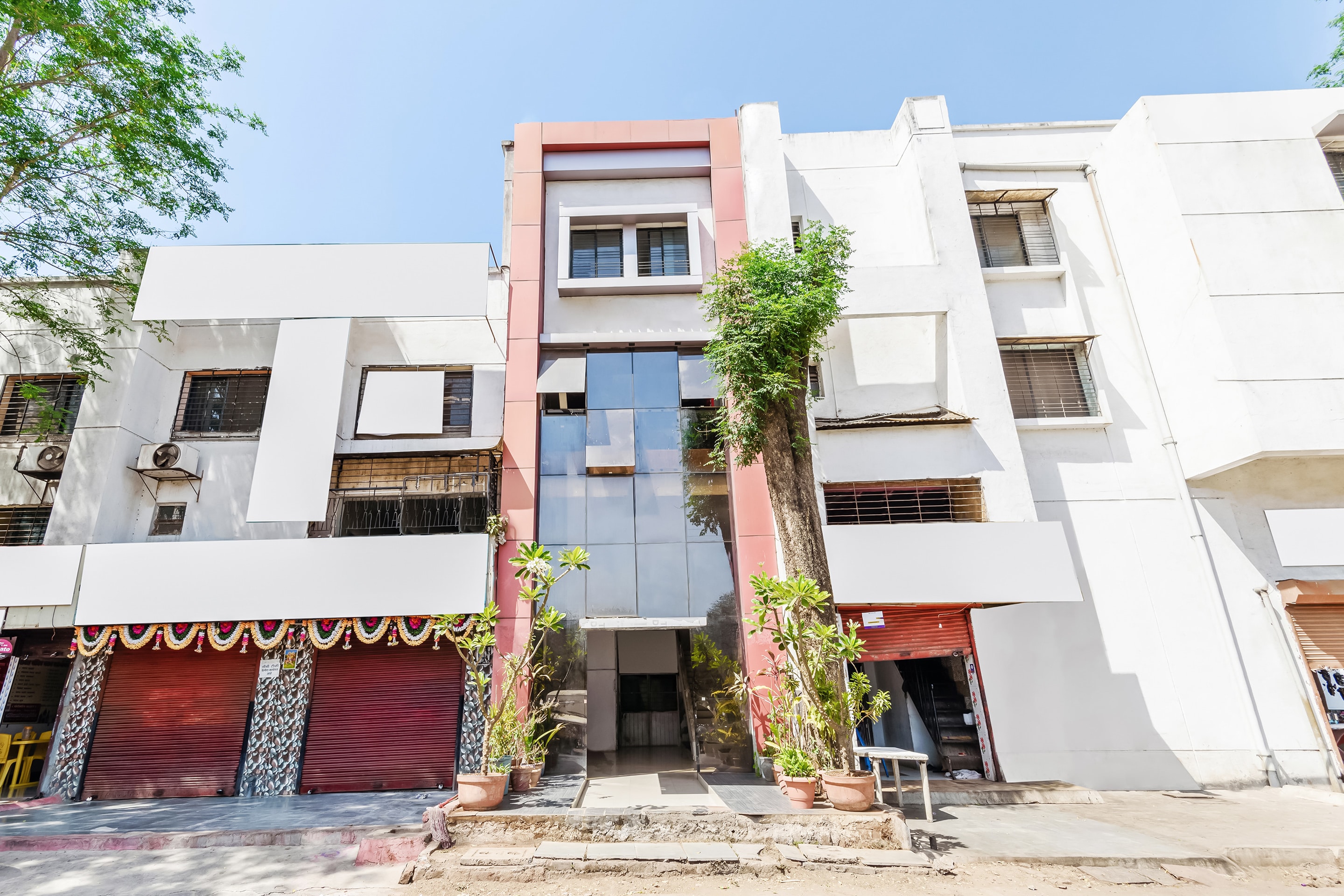 Hotel O Sachin Residency 𝗕𝗢𝗢𝗞 Nashik Hotel