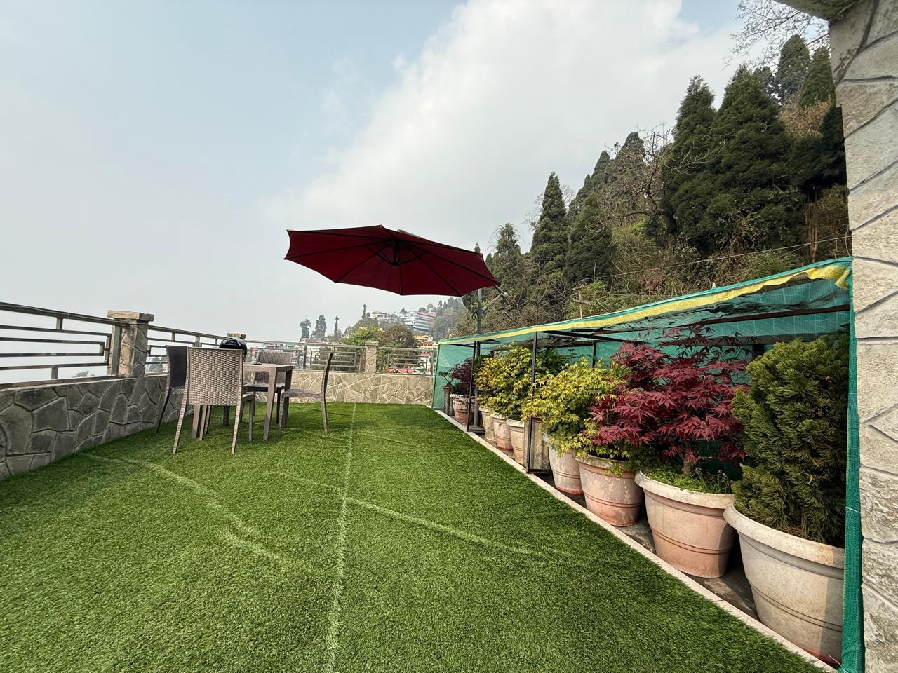 Dali Pakhrin Homestay 𝗕𝗢𝗢𝗞 Darjeeling Homestay