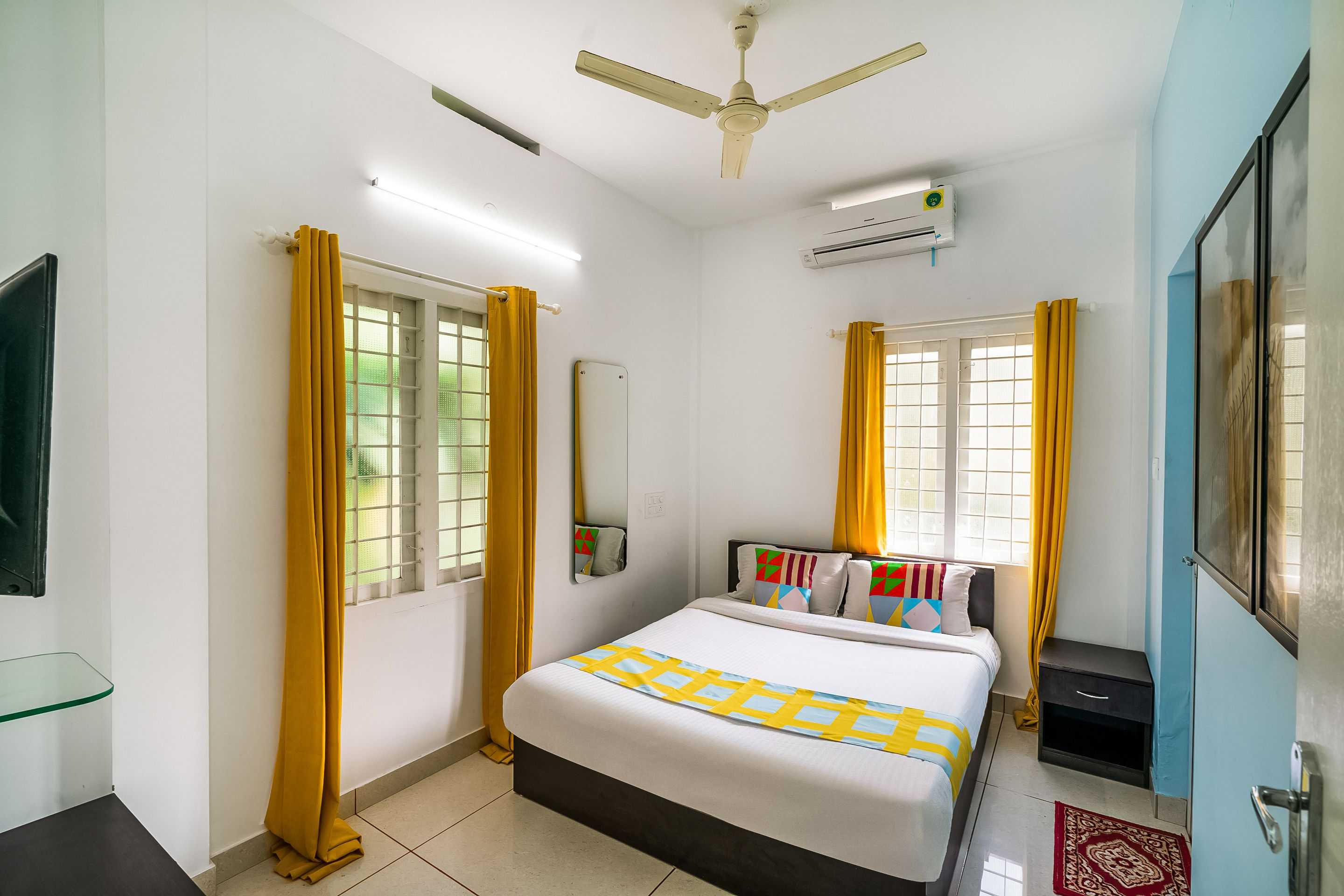 Photos of Super Hotel O Thykoodam Apartments - Homestay in Cochin