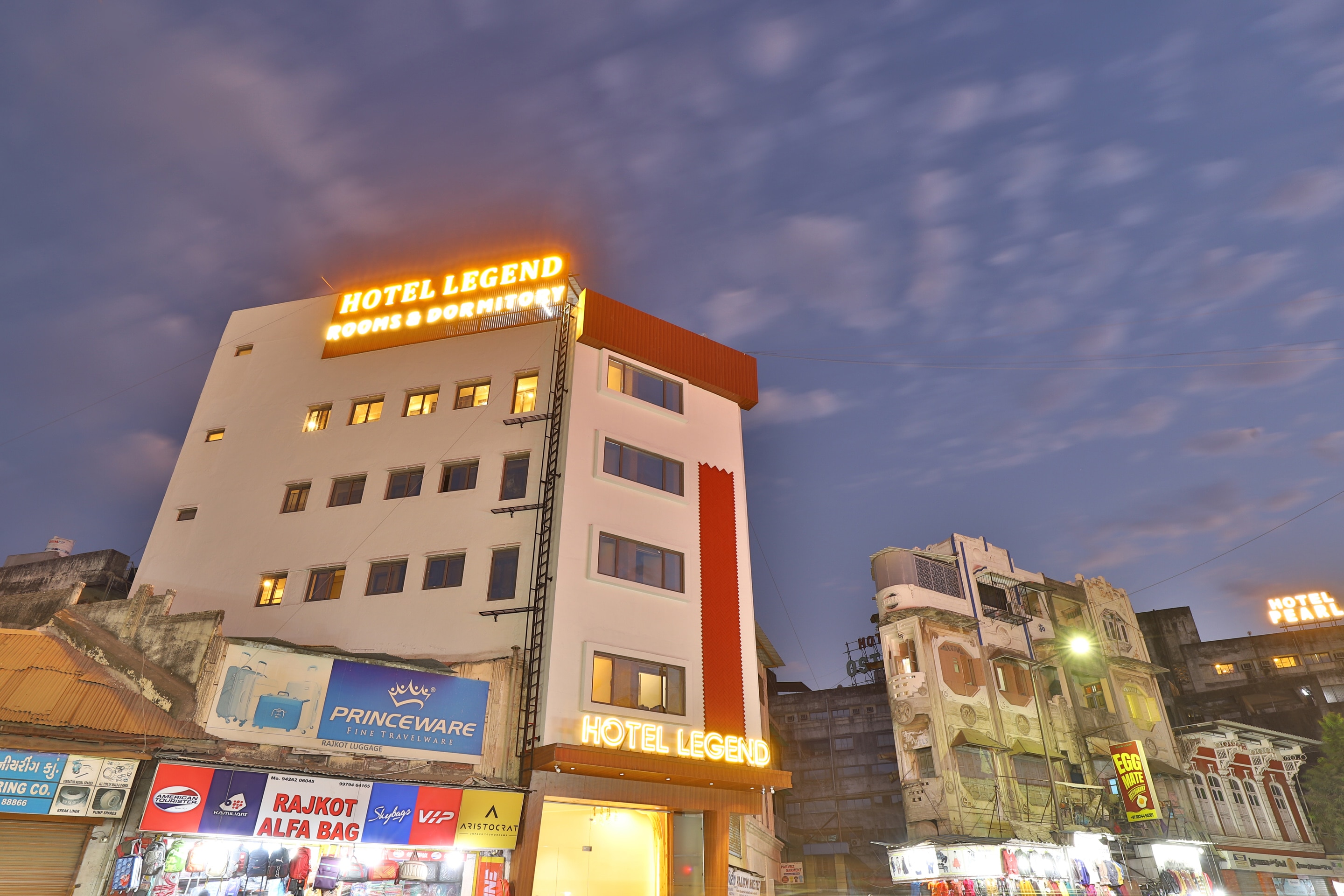 Hotel Legend 헕헢헢헞 Surat Hotel