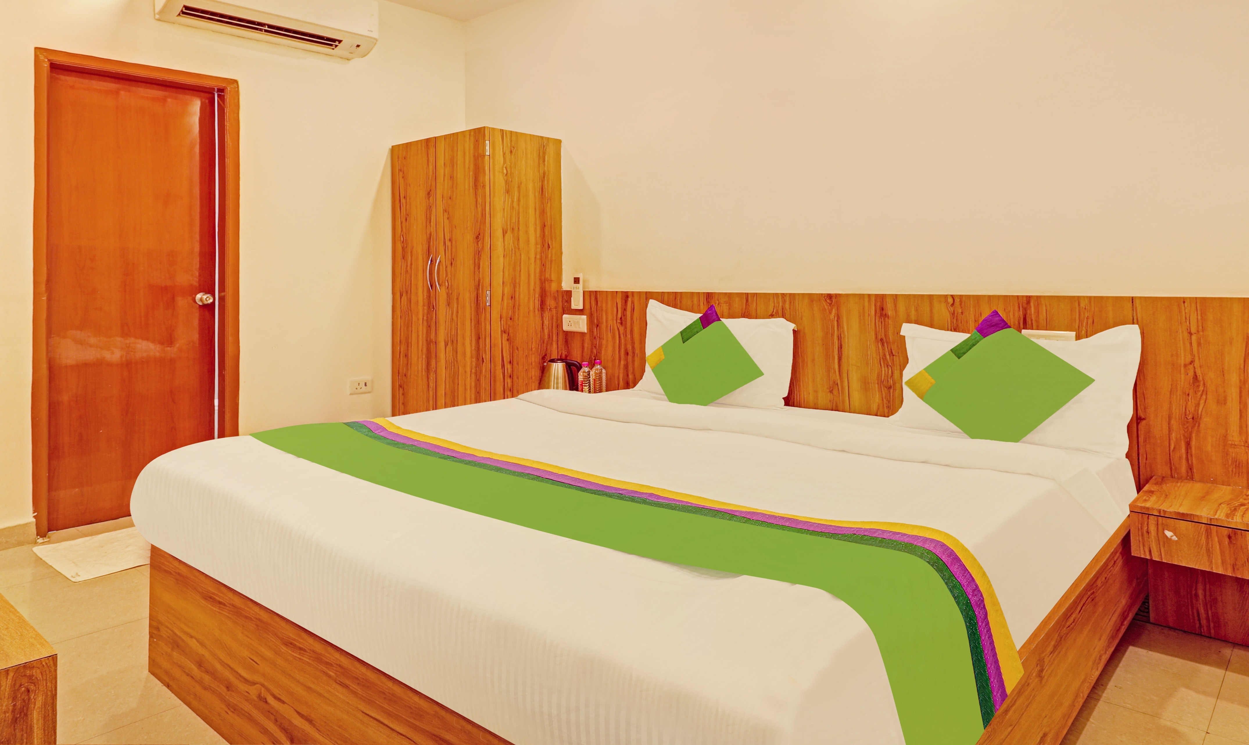 Photos of Treebo Silver Stallion - Lucknow Hotel on Goibibo
