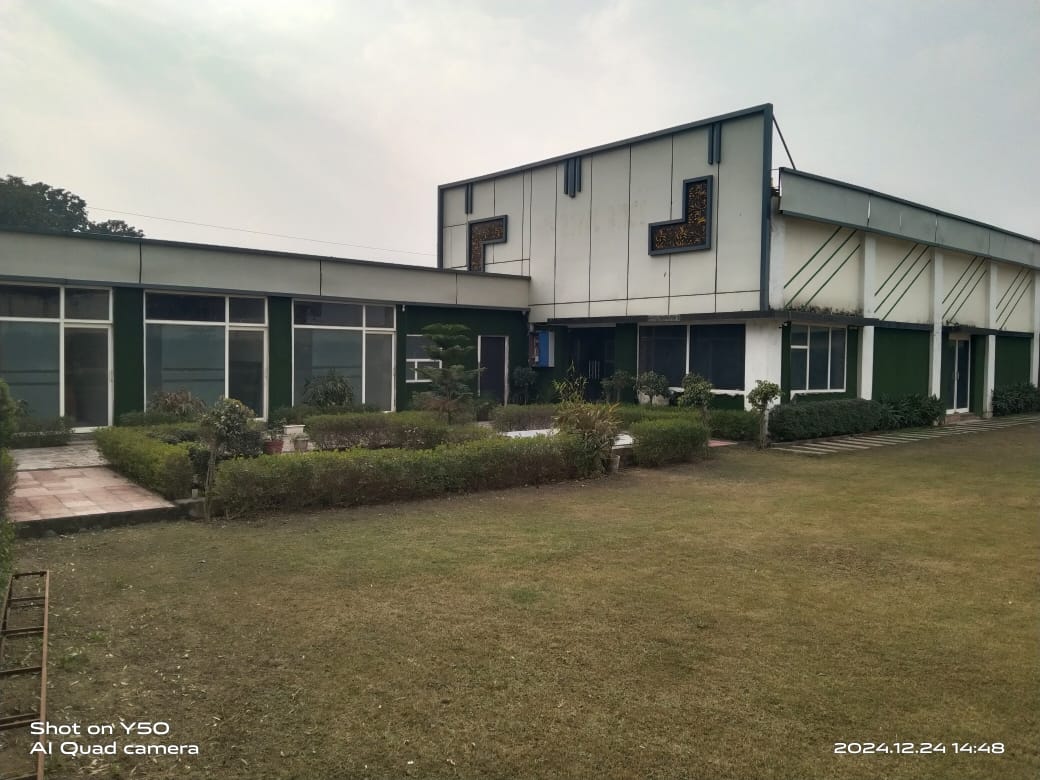 The Royal Farm Resort Guest House and Banquet Hall Bareilly - Reviews ...