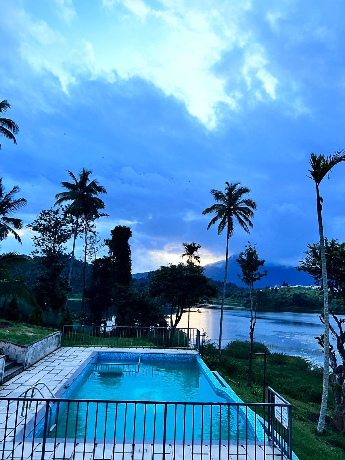 Wayanad Lake View Retreat Homestay 𝗕𝗢𝗢𝗞 Wayanad Villa