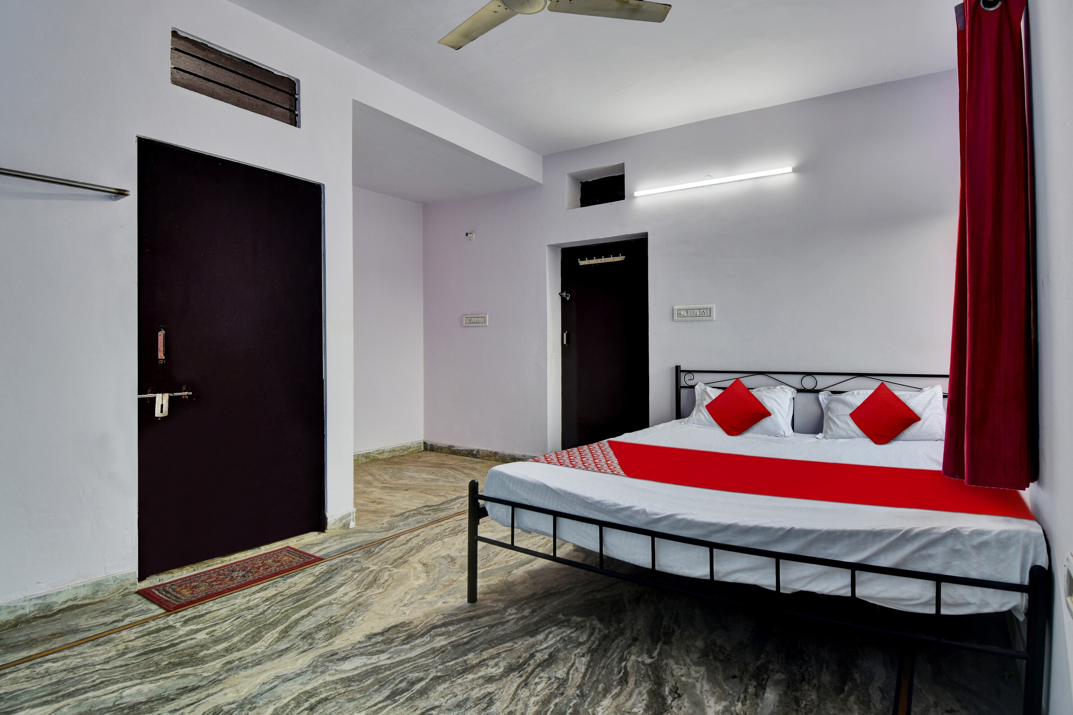 Super Hotel O HM & Restaurant 𝗕𝗢𝗢𝗞 Jaipur Hotel