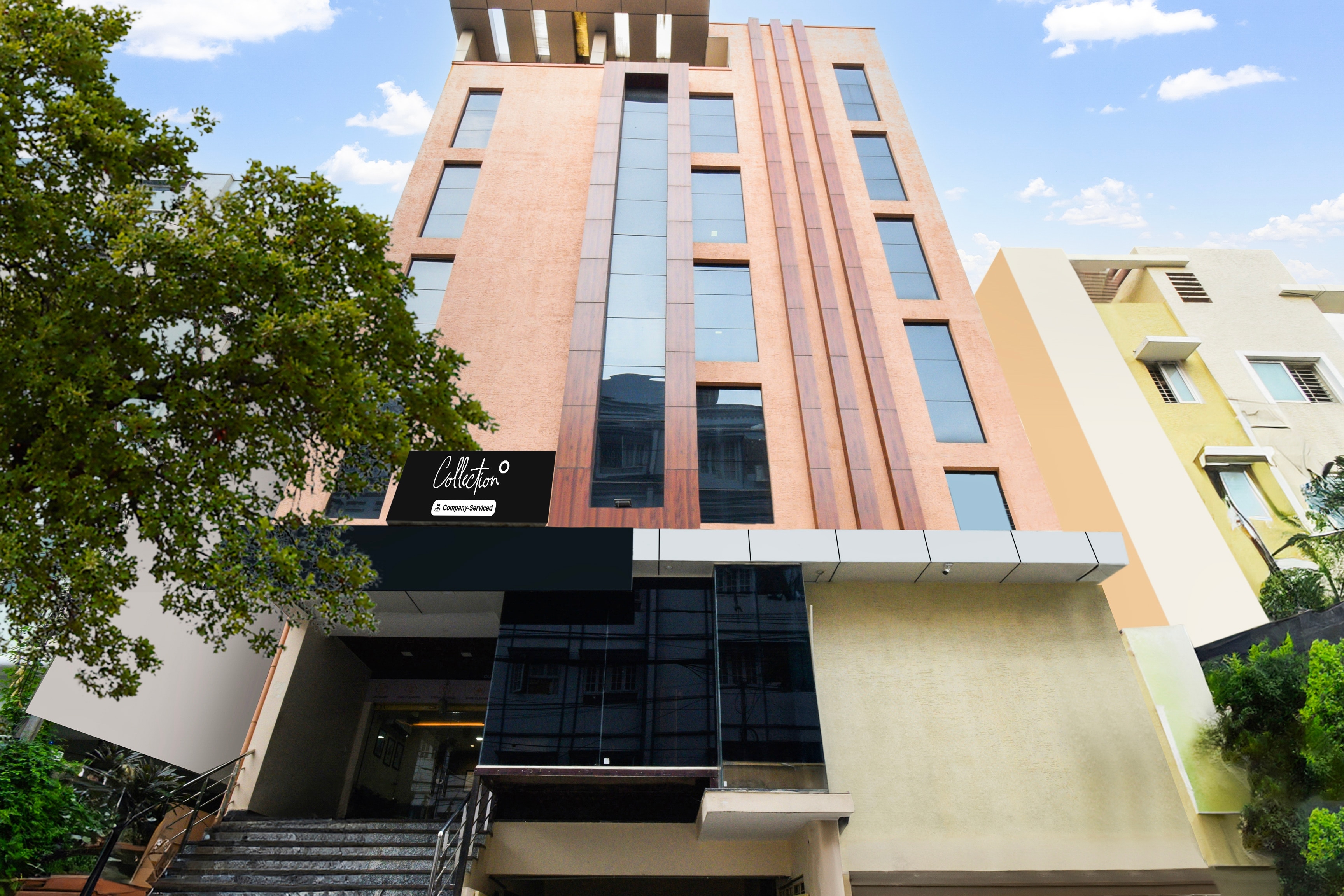 Super Collection O Madhapur 𝗕𝗢𝗢𝗞 Hyderabad Hotel