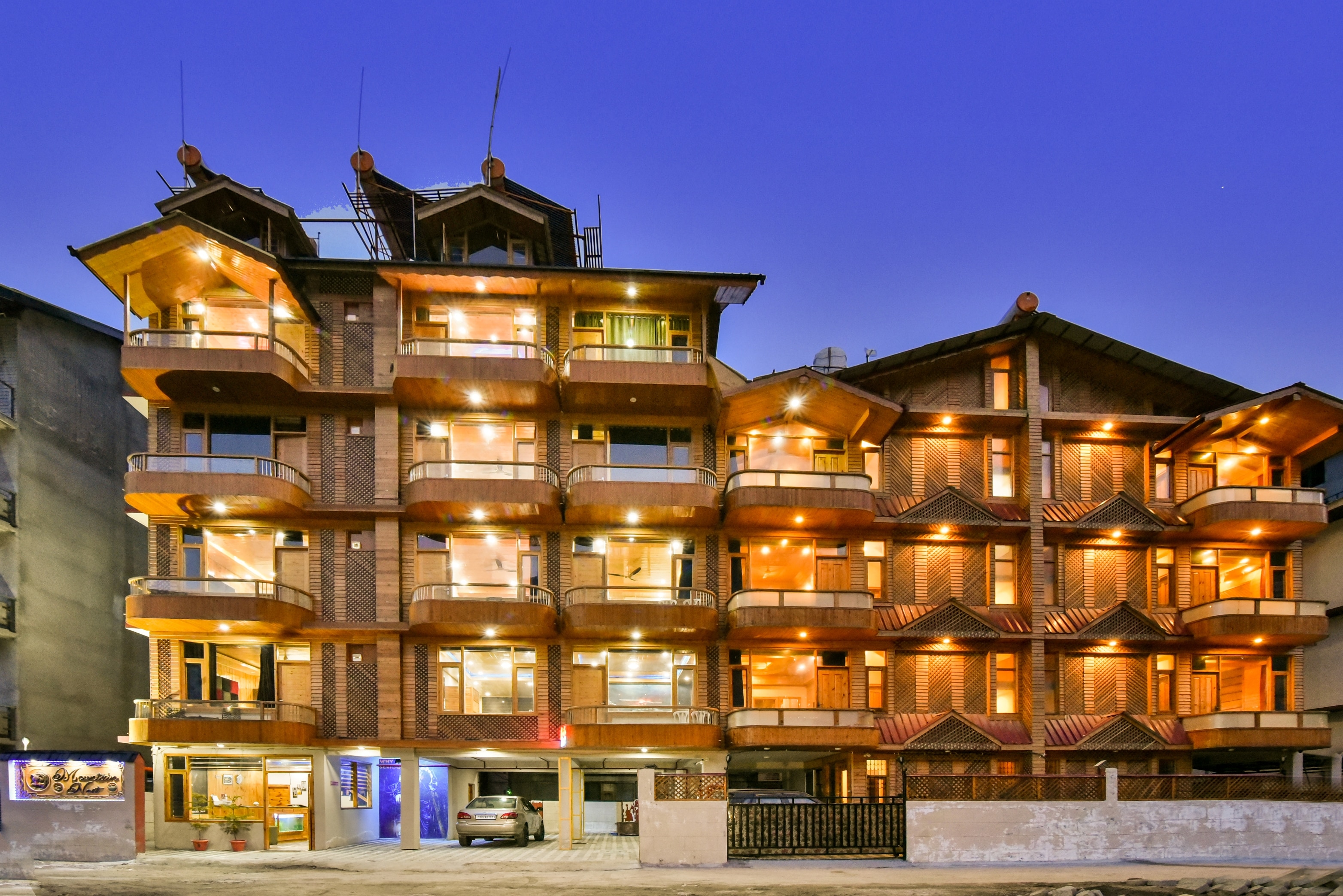 Mountain Nest Villa by TERRAA Hotels 𝗕𝗢𝗢𝗞 Manali Hotel