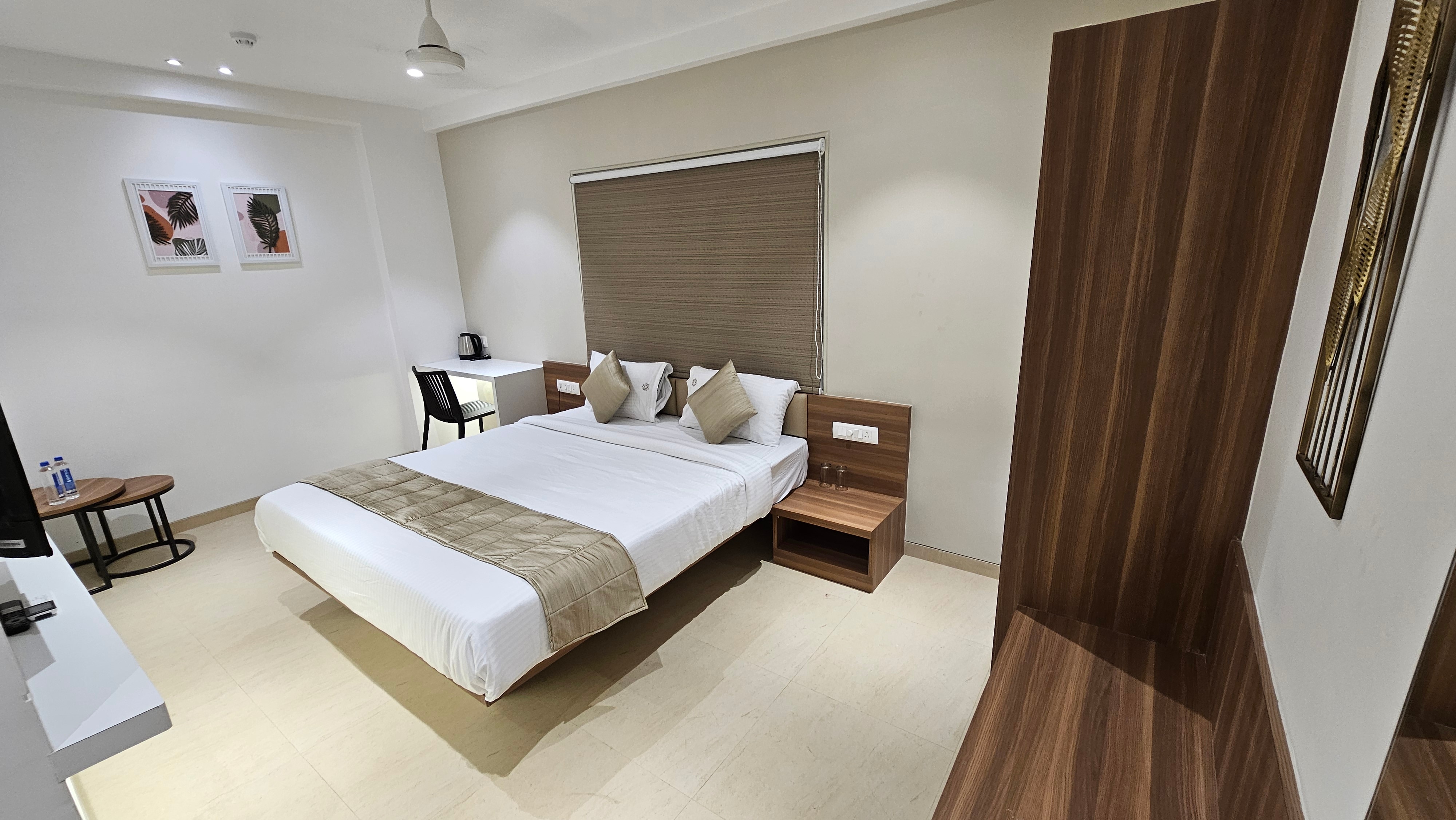 Hotel Veesons Executive Solapur - Reviews, Photos & Offer
