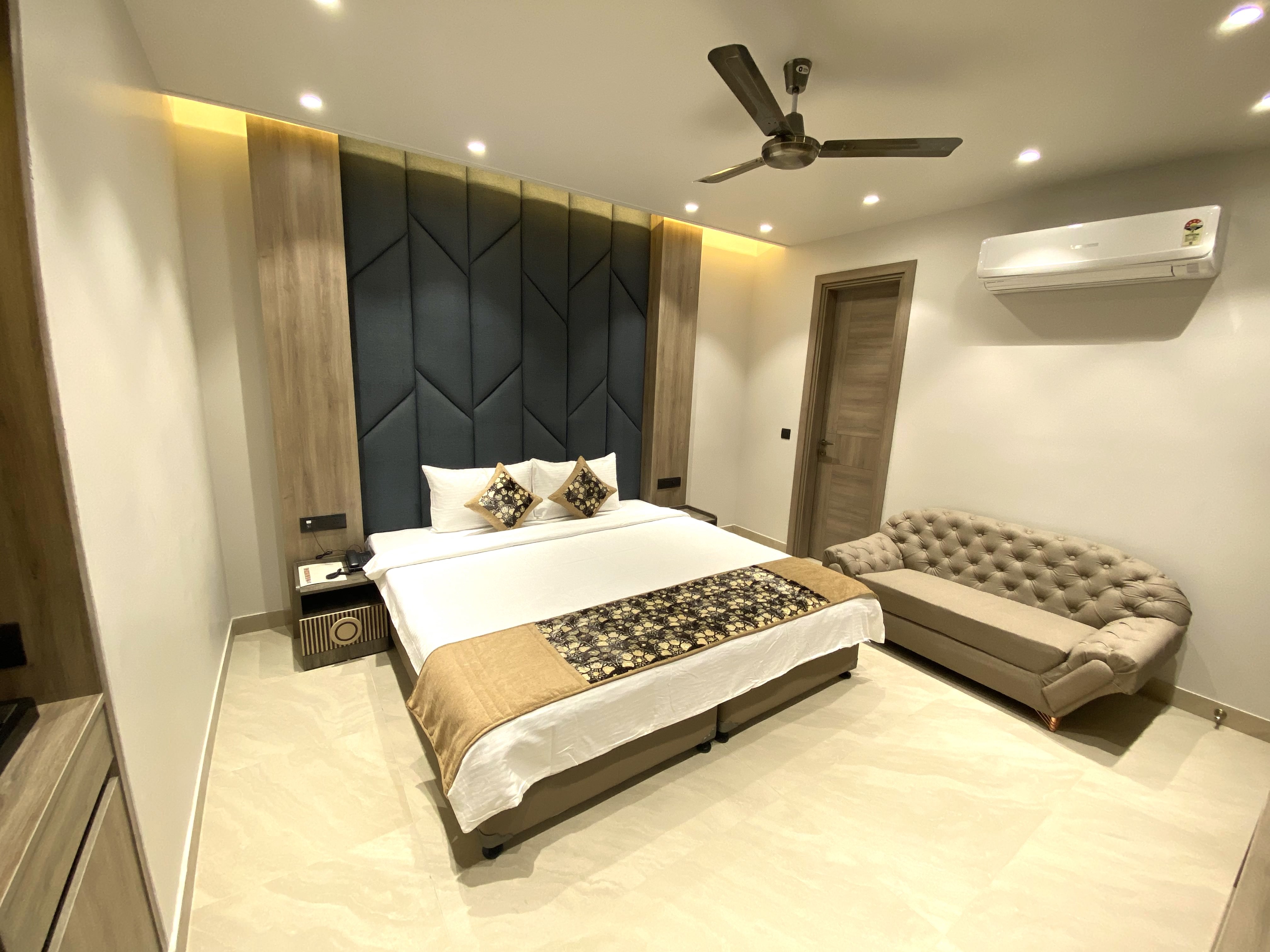 Hotel Pals Inn, Patel Nagar 𝗕𝗢𝗢𝗞 Delhi Hotel