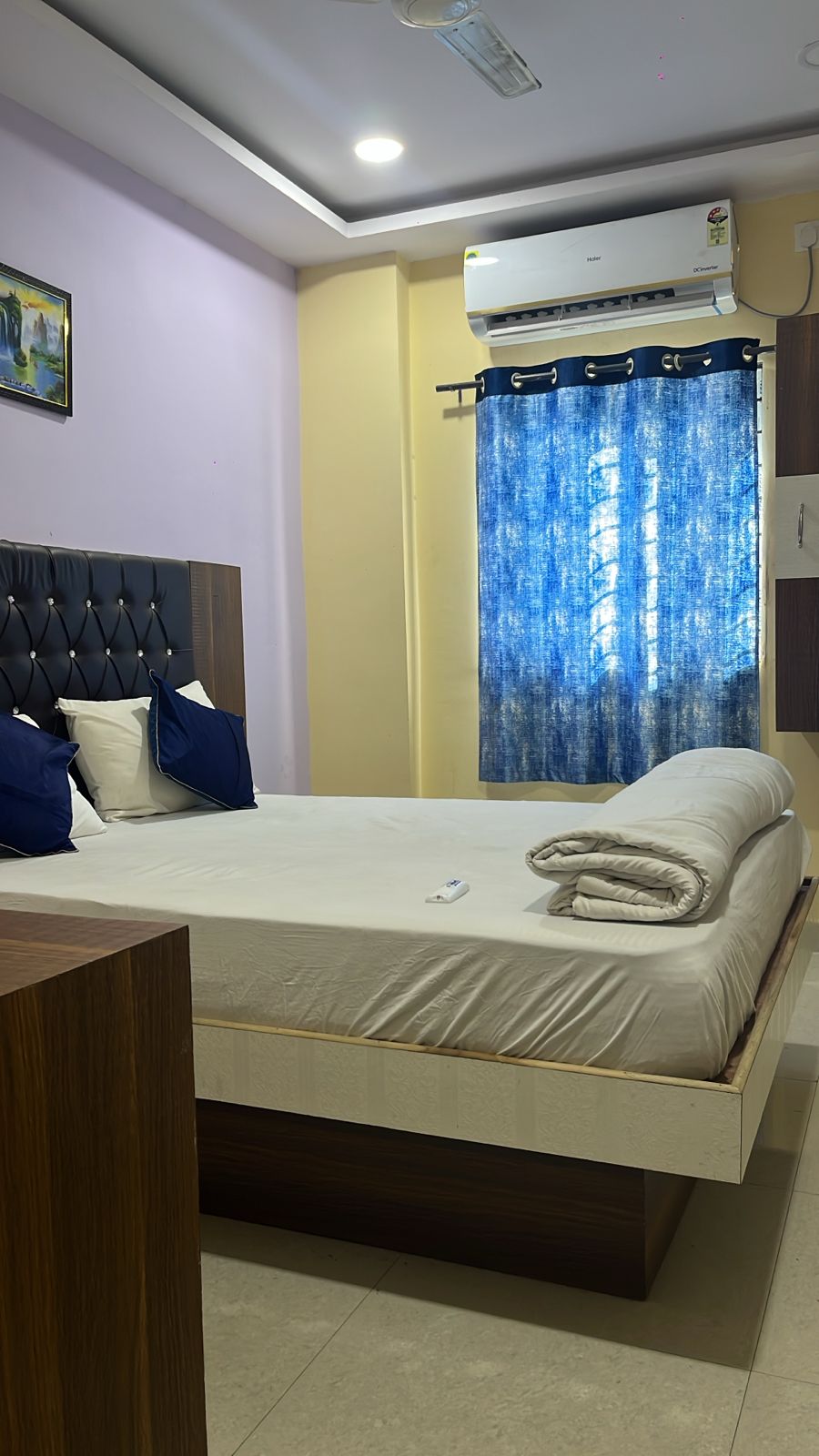 Sun Residency 𝗕𝗢𝗢𝗞 Hyderabad Apartment