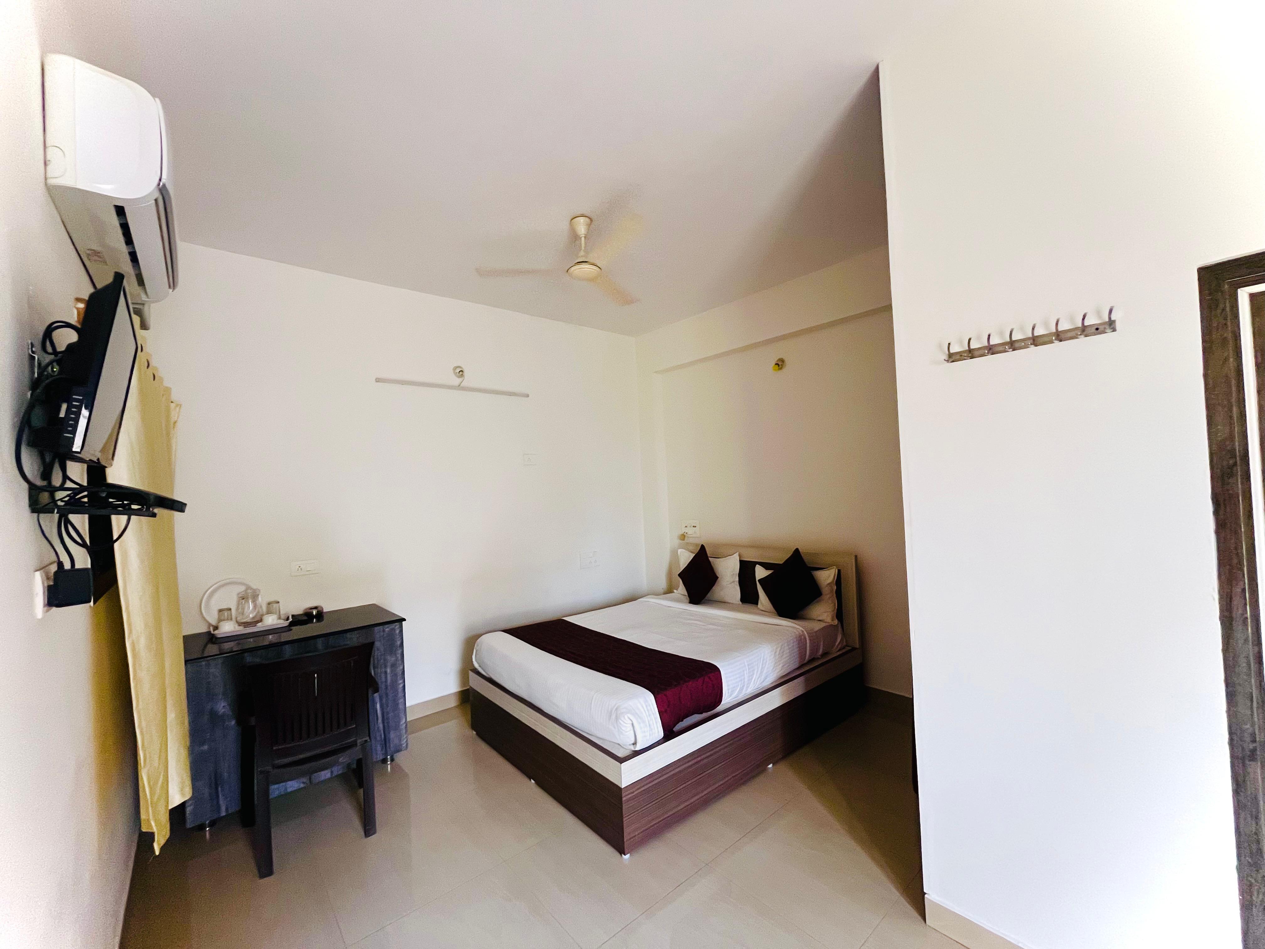 Sri Sai Residency Mysore 𝗕𝗢𝗢𝗞 Kolar ${hd_property_type_token}