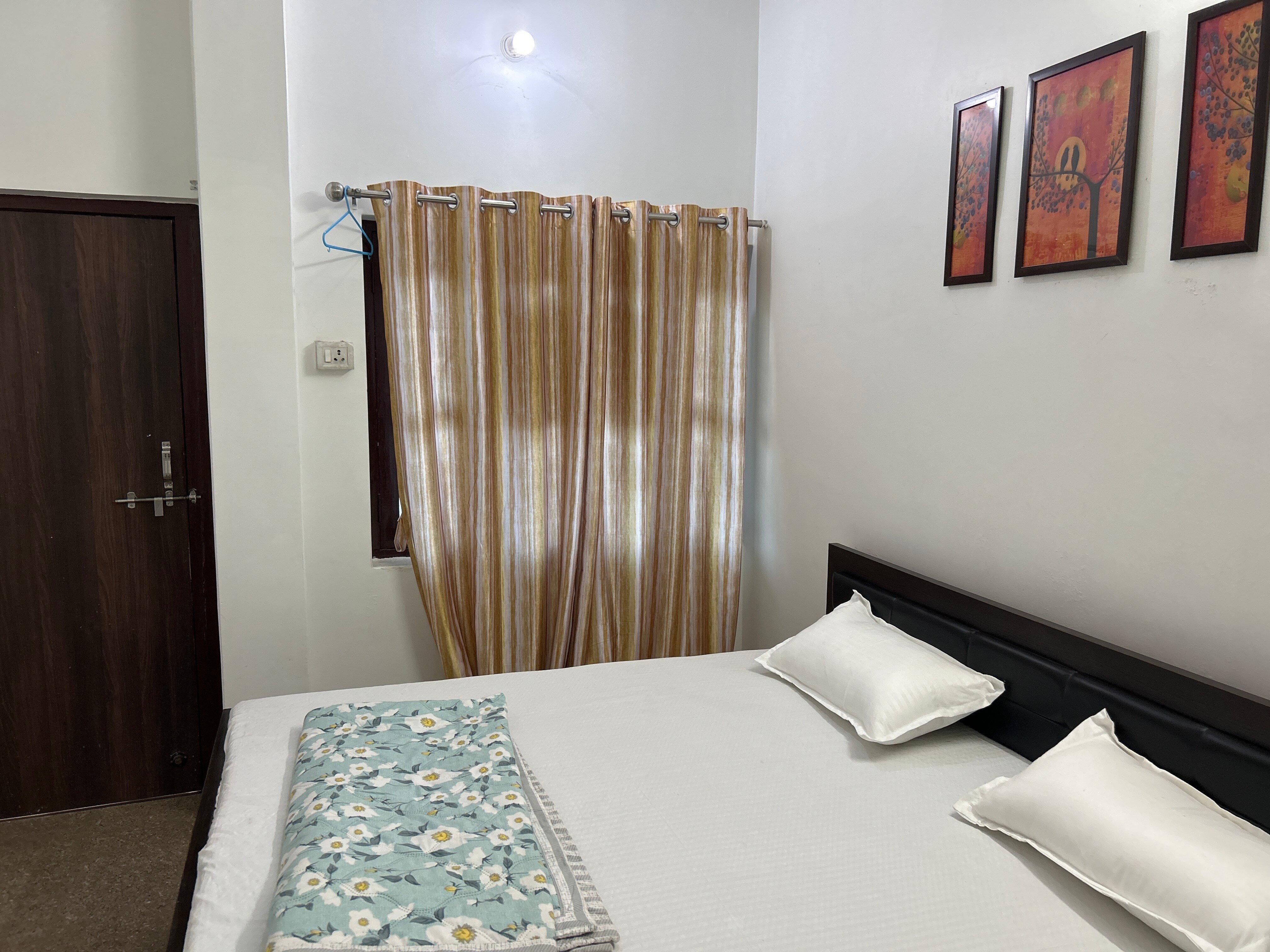 Home style harmony homestay 2 𝗕𝗢𝗢𝗞 Varanasi Apartment
