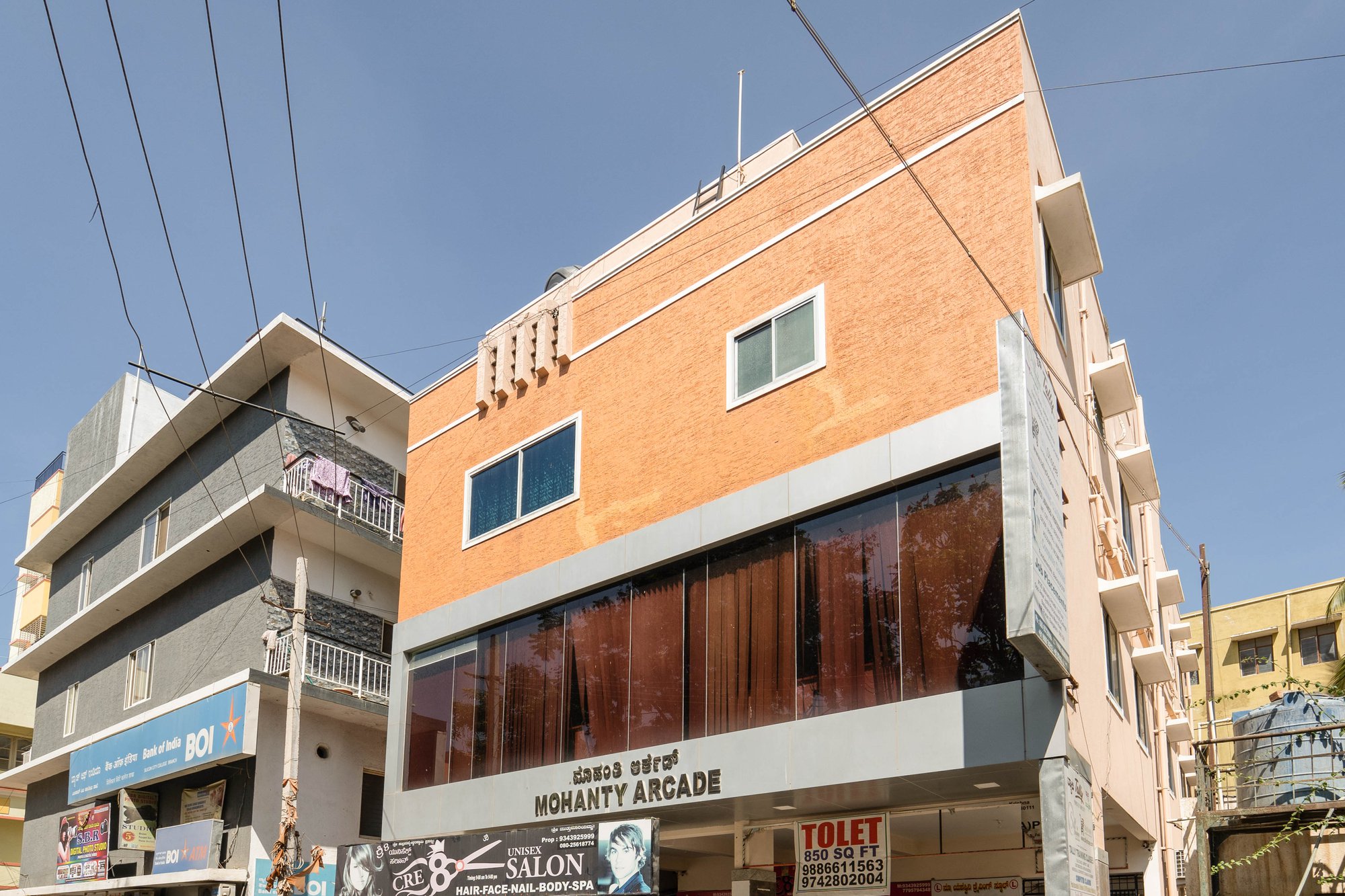 V STAY 𝗕𝗢𝗢𝗞 Bangalore Apartment