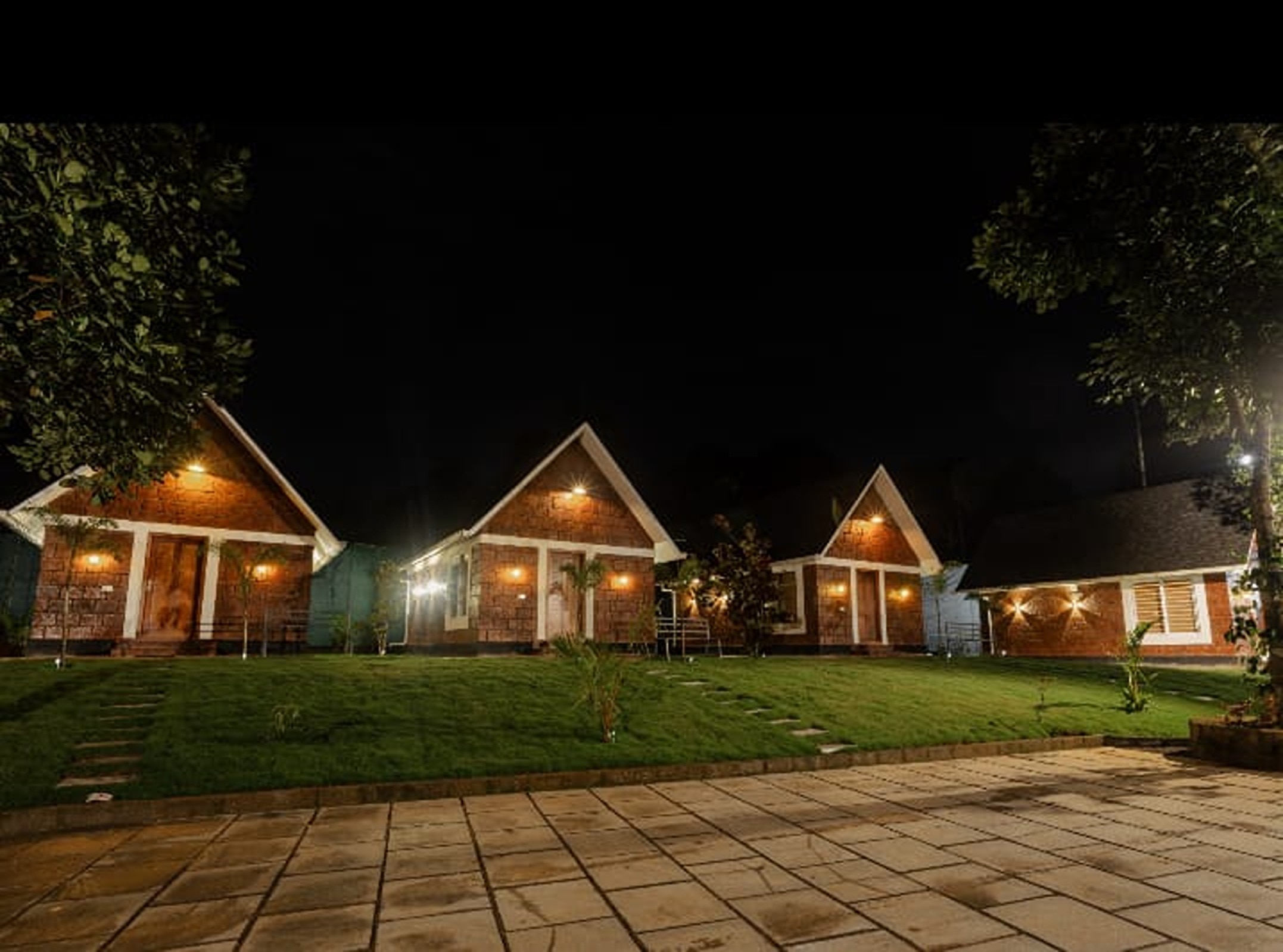 Misty Forest Cottages | Jungle View 𝗕𝗢𝗢𝗞 Wayanad Cottage