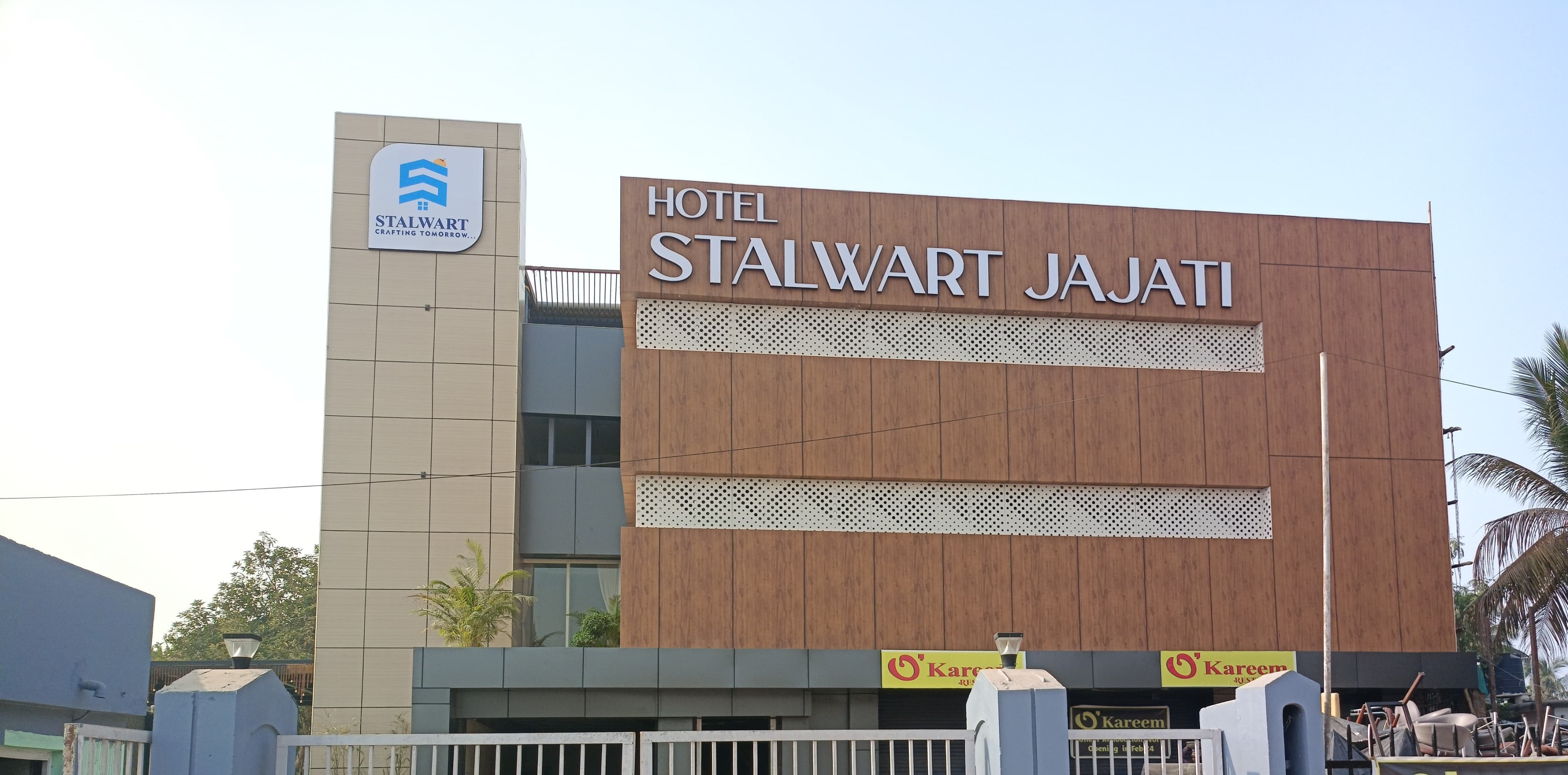 Hotel Stalwart Jajati 𝗕𝗢𝗢𝗞 Bhubaneshwar Hotel