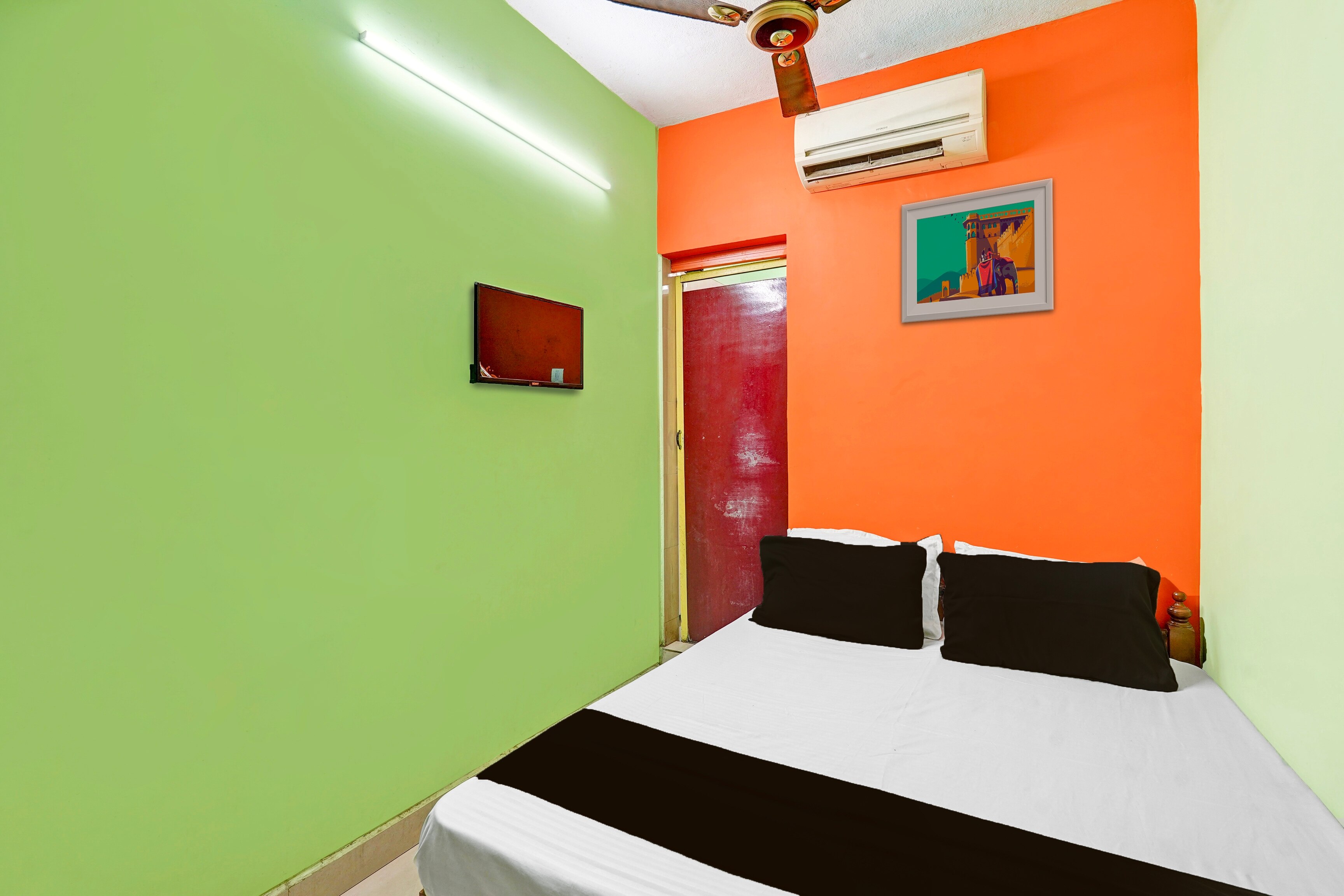 Hotel O SR Rooms 헕헢헢헞 Chennai Hotel