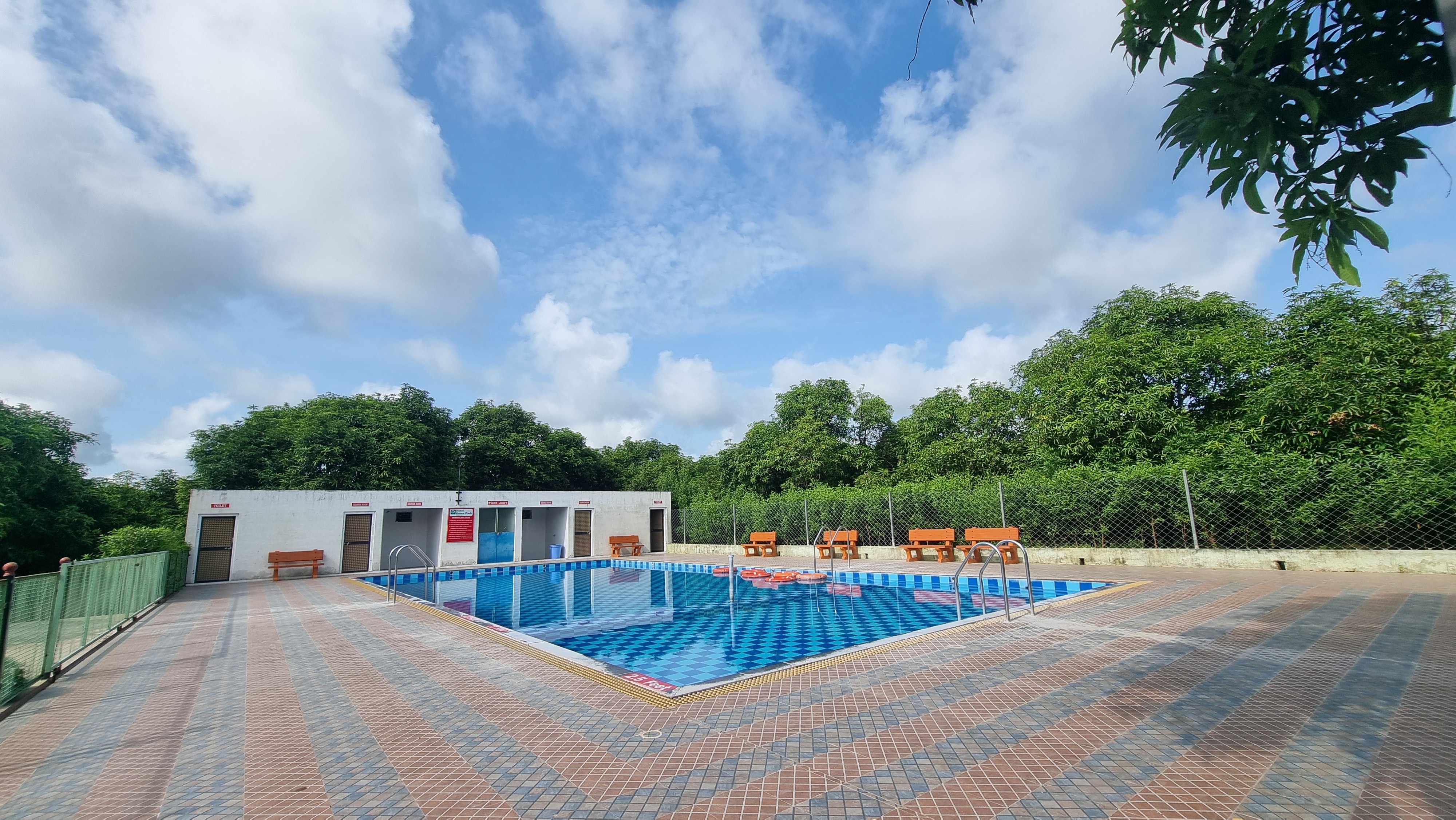 Photos of Green Park Resort - Sasan Gir Hotel on Goibibo