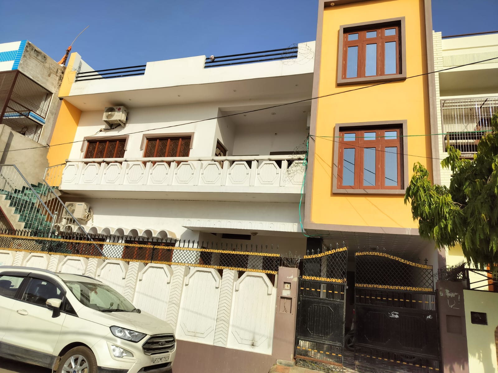 Raghavji Home stay 𝗕𝗢𝗢𝗞 Ayodhya Homestay