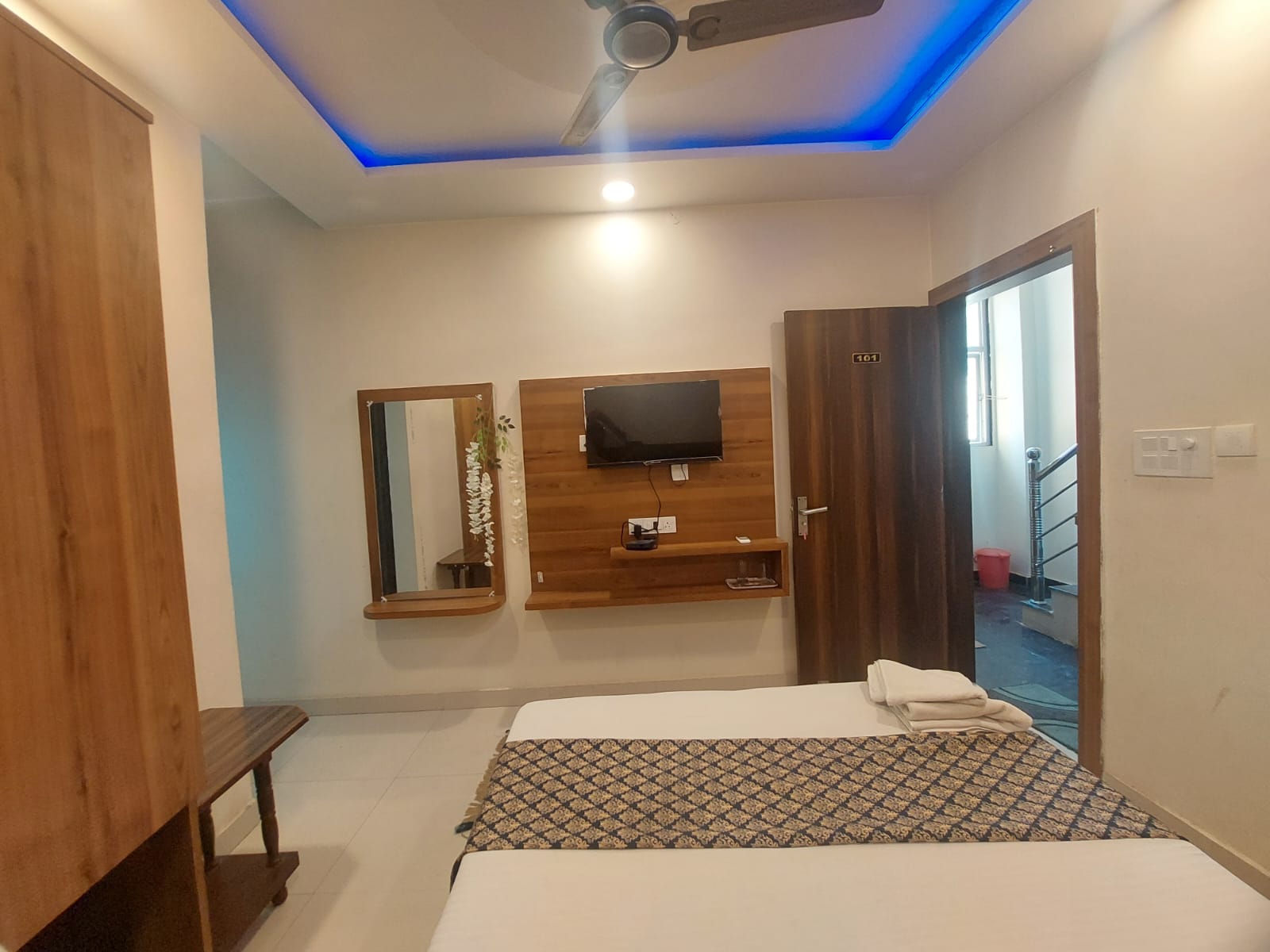 Chandra Home Stay Varanasi Homestay Varanasi - Reviews, Photos & Offer