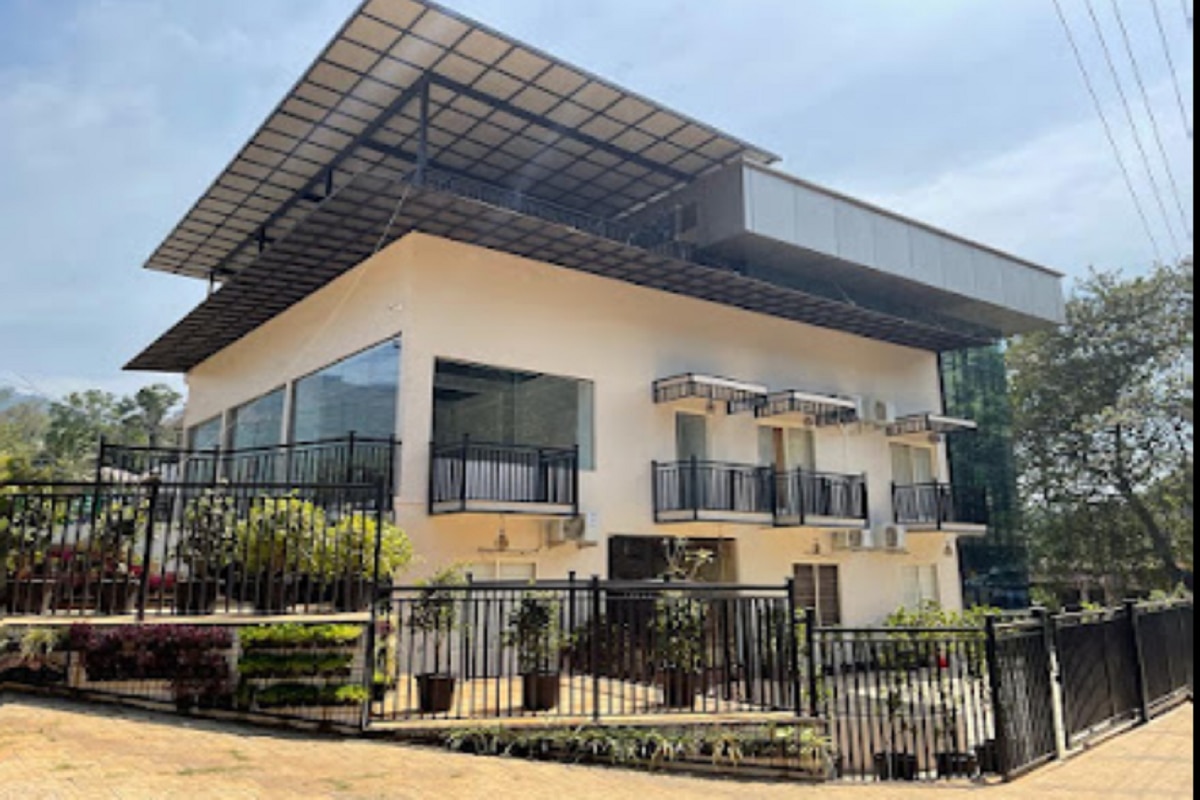 MISTY LAGOONS VYTHIRI Hotel Wayanad - Reviews, Photos & Offer