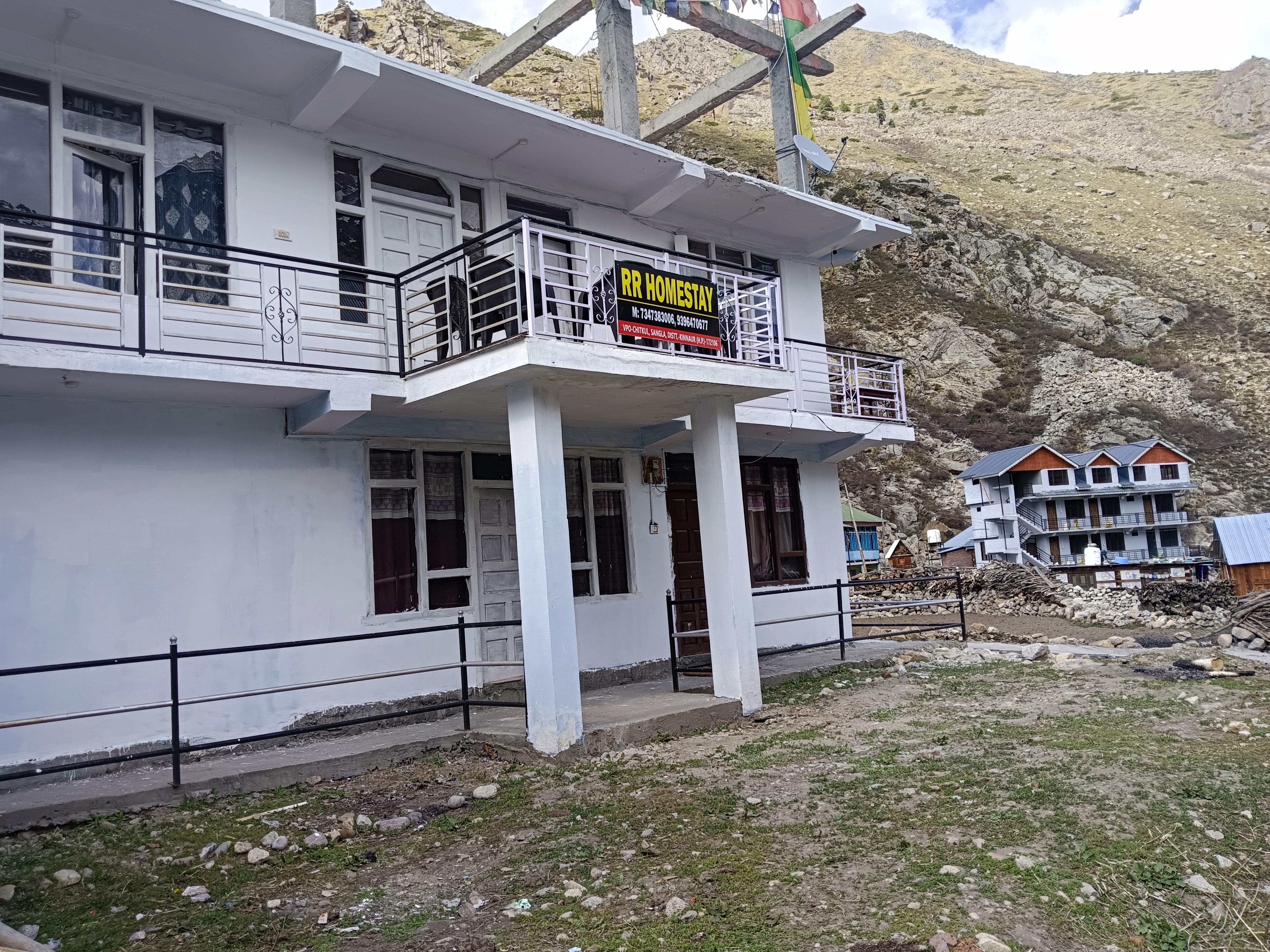 RR HOMESTAY CHITKUL 𝗕𝗢𝗢𝗞 Sangla Homestay
