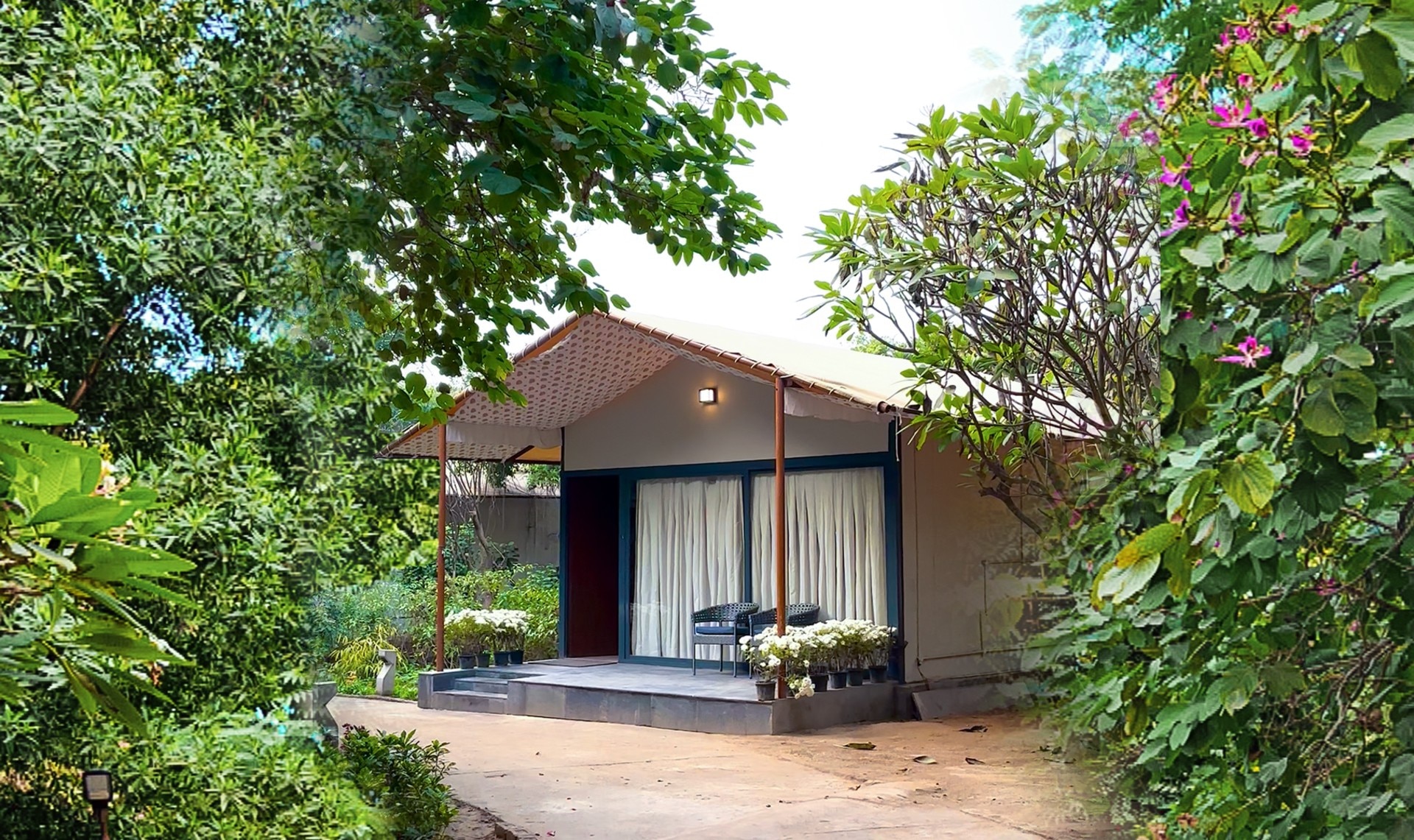 Hotel Botanix Nature Resort 𝗕𝗢𝗢𝗞 Sohna Hotel