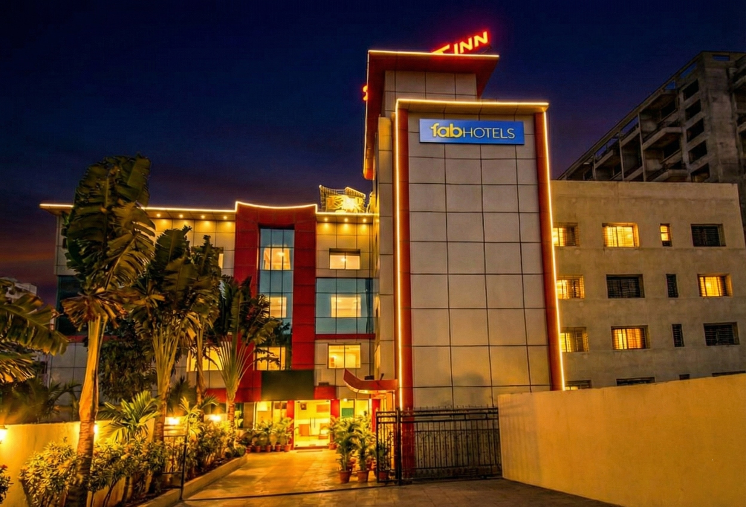 FabHotel Prime Sanket Inn 𝗕𝗢𝗢𝗞 Pune Hotel