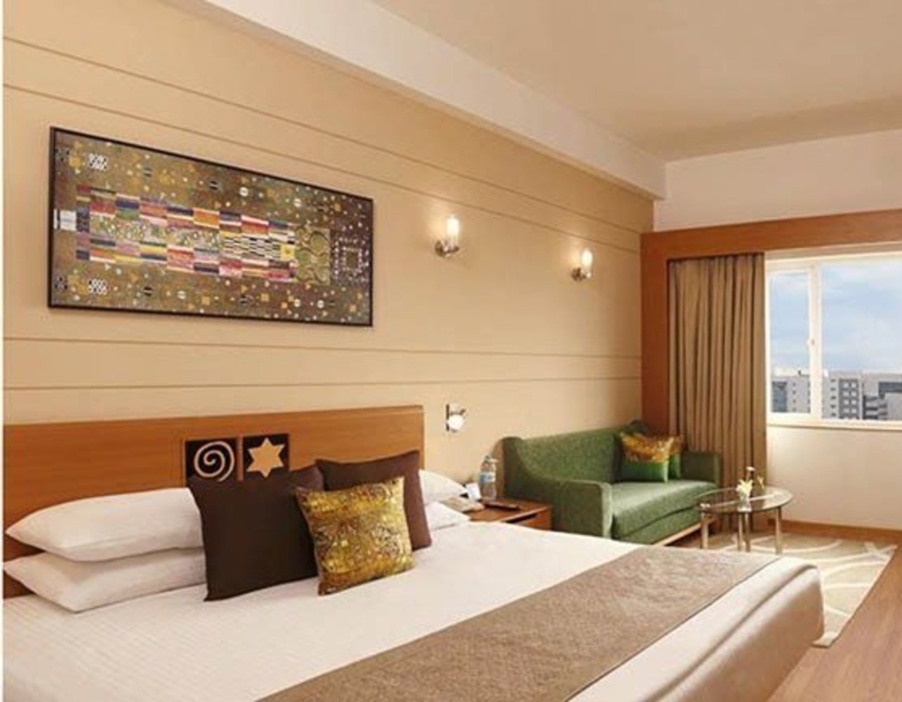 Lemon Tree Premier Ulsoor Lake Bangalore Hotel Bangalore - Reviews ...