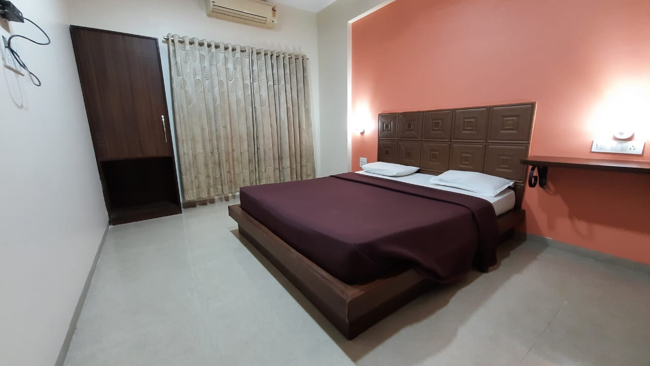 Hotel Kolhapur Residency Kolhapur - Reviews, Photos & Offer