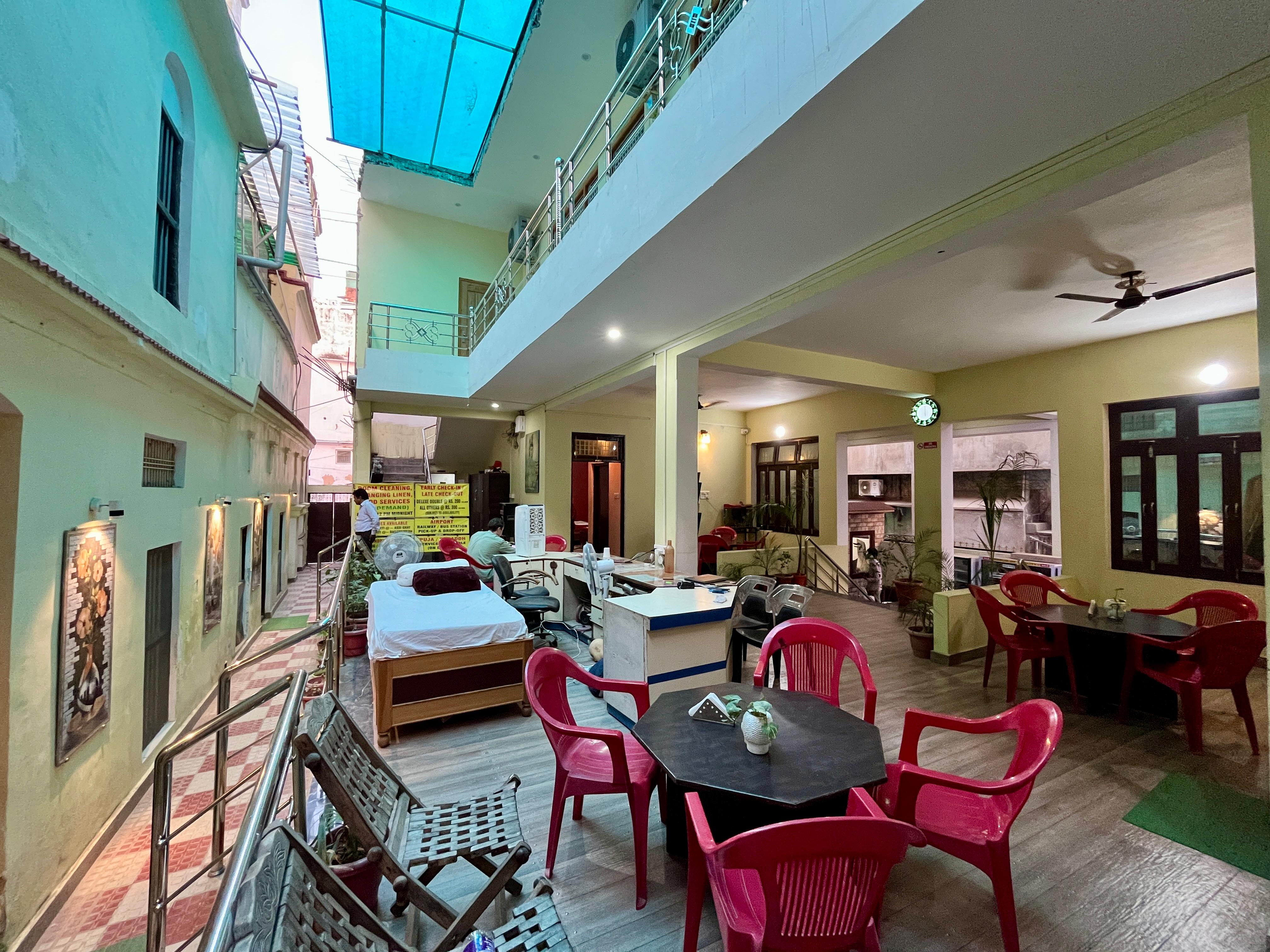 Hotel Foreigners Inn 헕헢헢헞 Varanasi Guest House