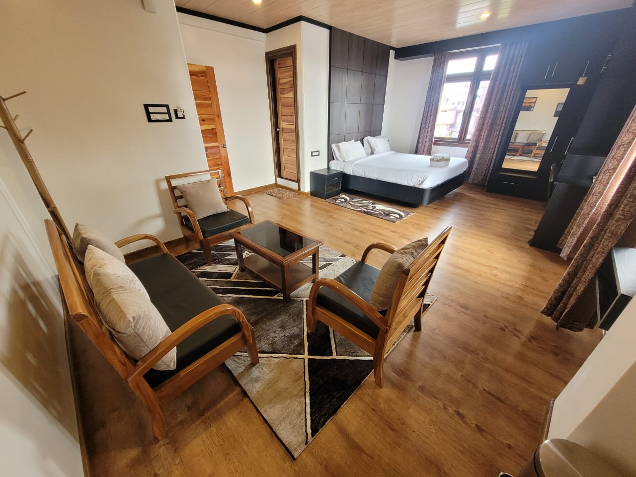 Daiatei Homestay | A boutique stay 𝗕𝗢𝗢𝗞 Shillong Homestay