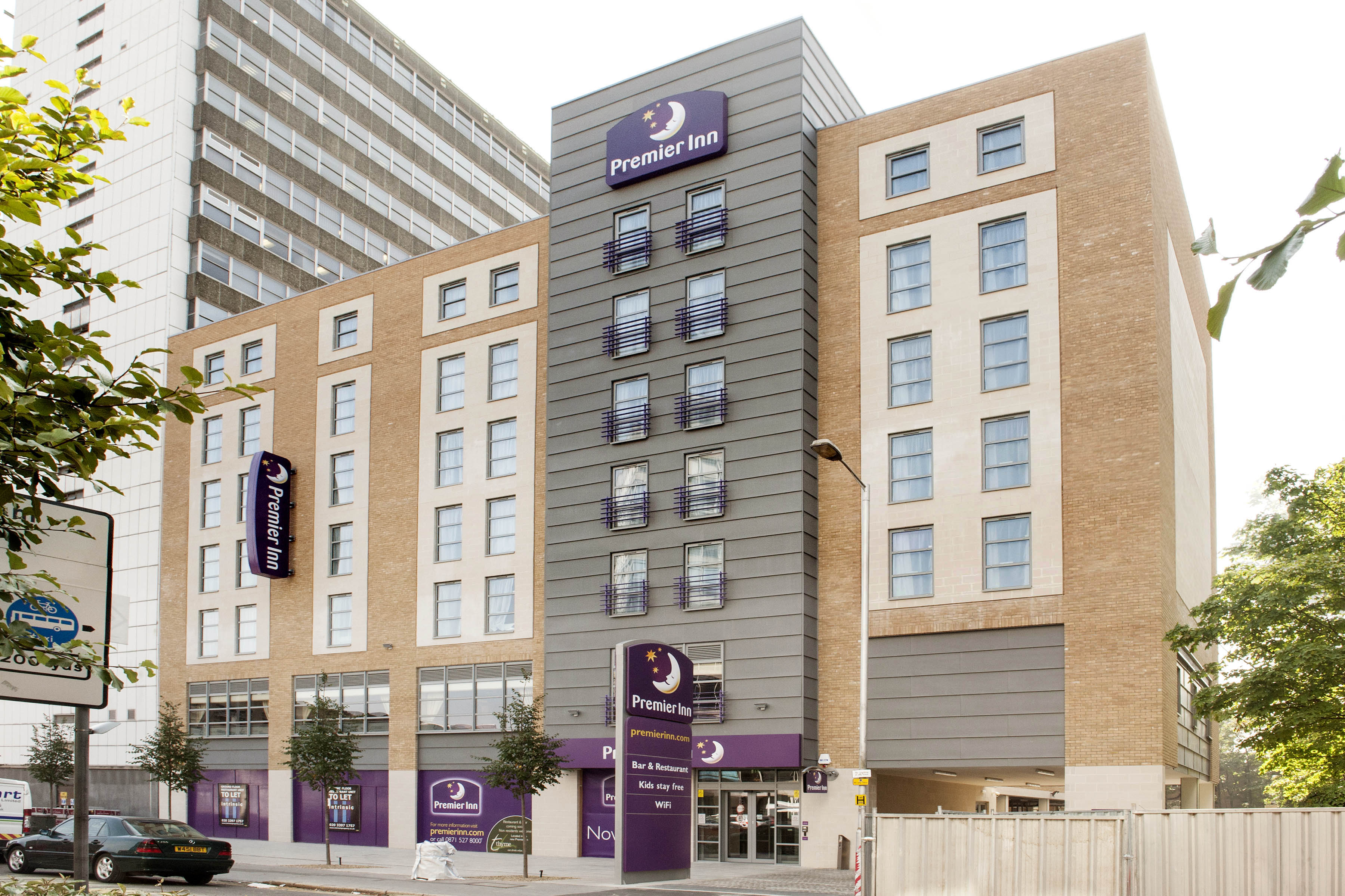Premier Inn London Croydon Town Centre Hotel London - Reviews, Photos ...