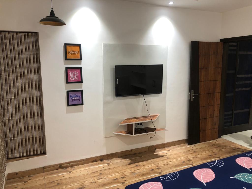 Amenities of V GUEST HOUSE