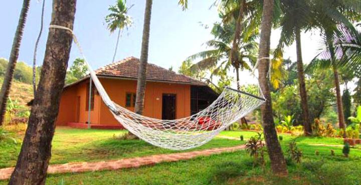 Nandan Farms Homestay 𝗕𝗢𝗢𝗞 Sawantwadi Homestay