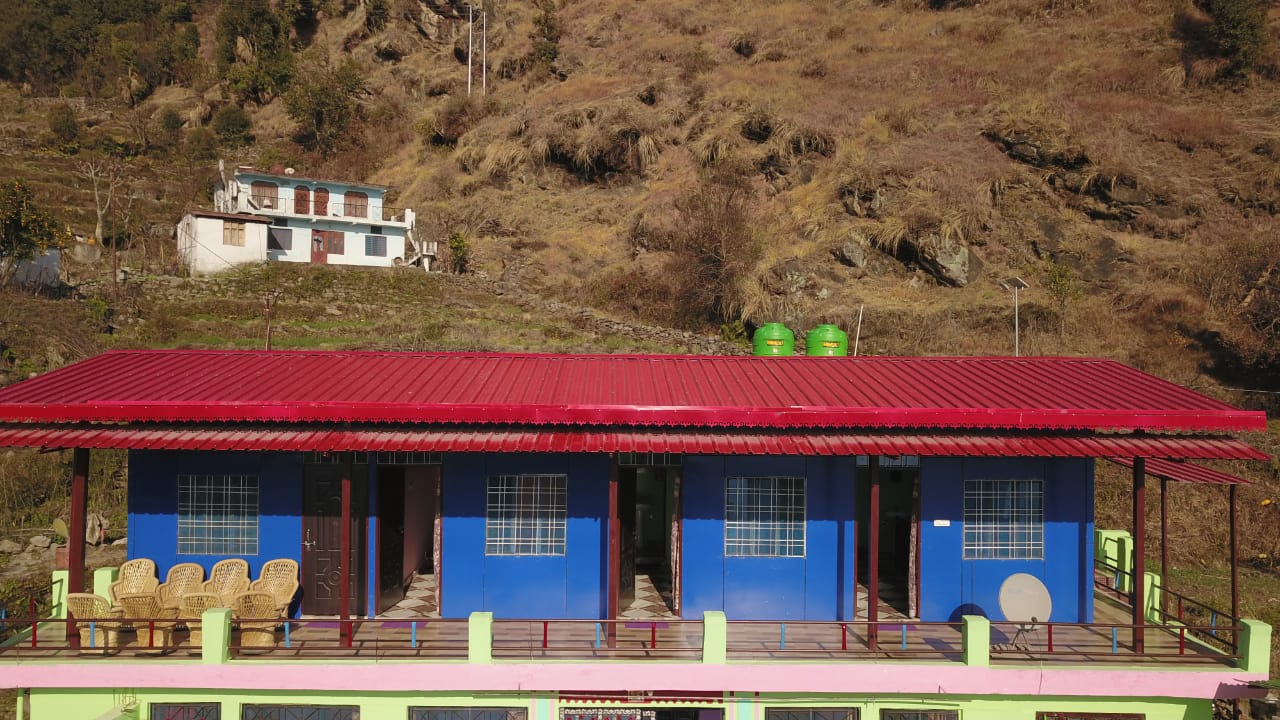Rooms of Laxmi homes - Hotel in Chopta