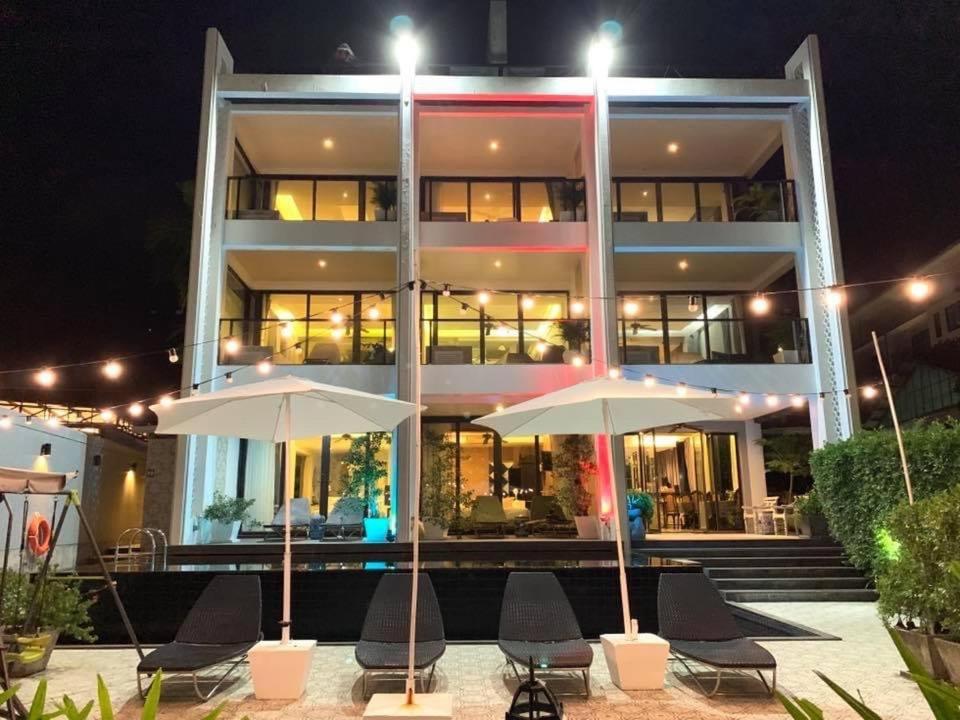 See Sea Villa Phuket (SHA+) 𝗕𝗢𝗢𝗞 Phuket Hotel 𝘄𝗶𝘁𝗵 𝗙𝗥𝗘𝗘 𝗖𝗮𝗻𝗰𝗲𝗹𝗹𝗮𝘁𝗶𝗼𝗻